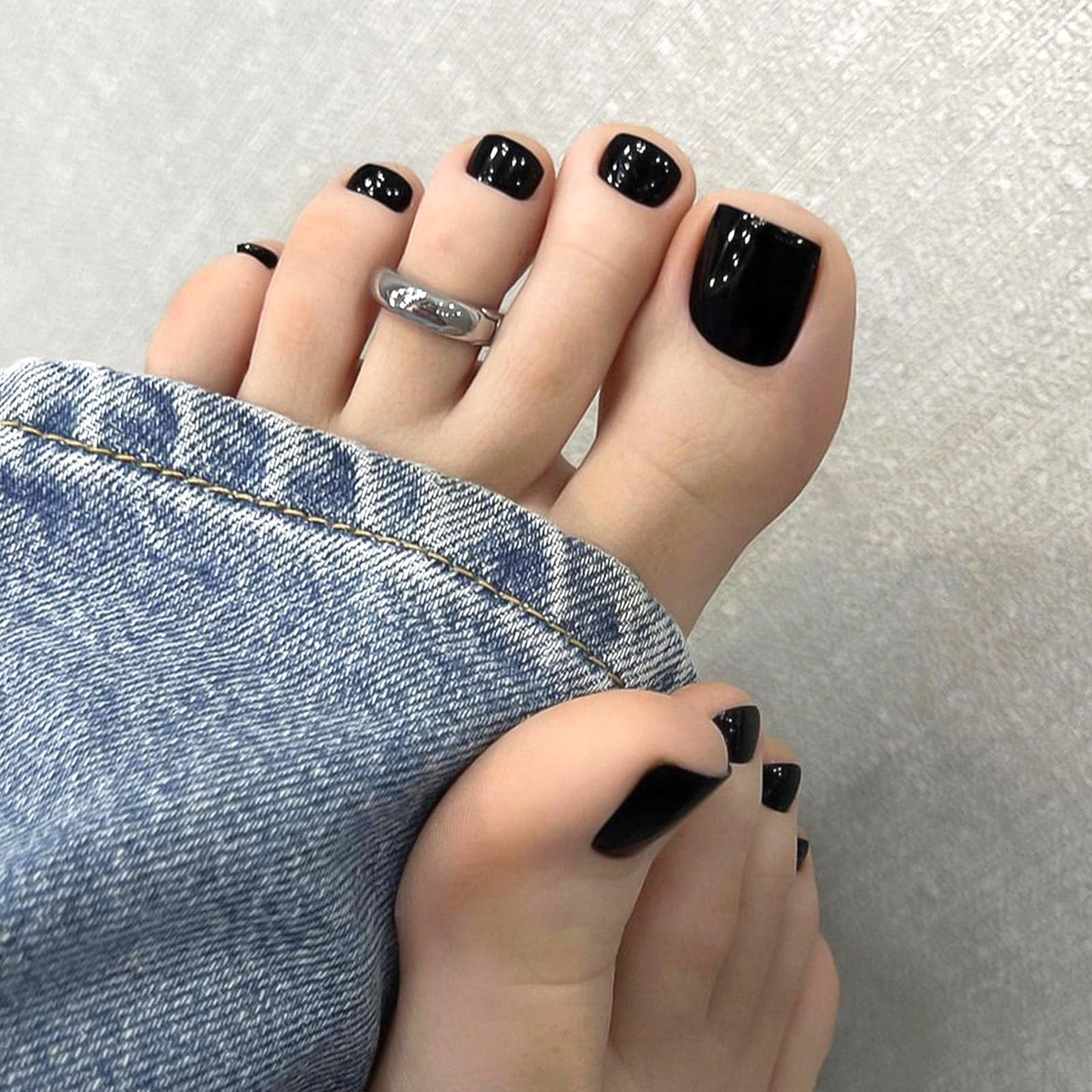 Amazon.com: Acrylic Press on Toenails Short Fake Toenails Square Black ...