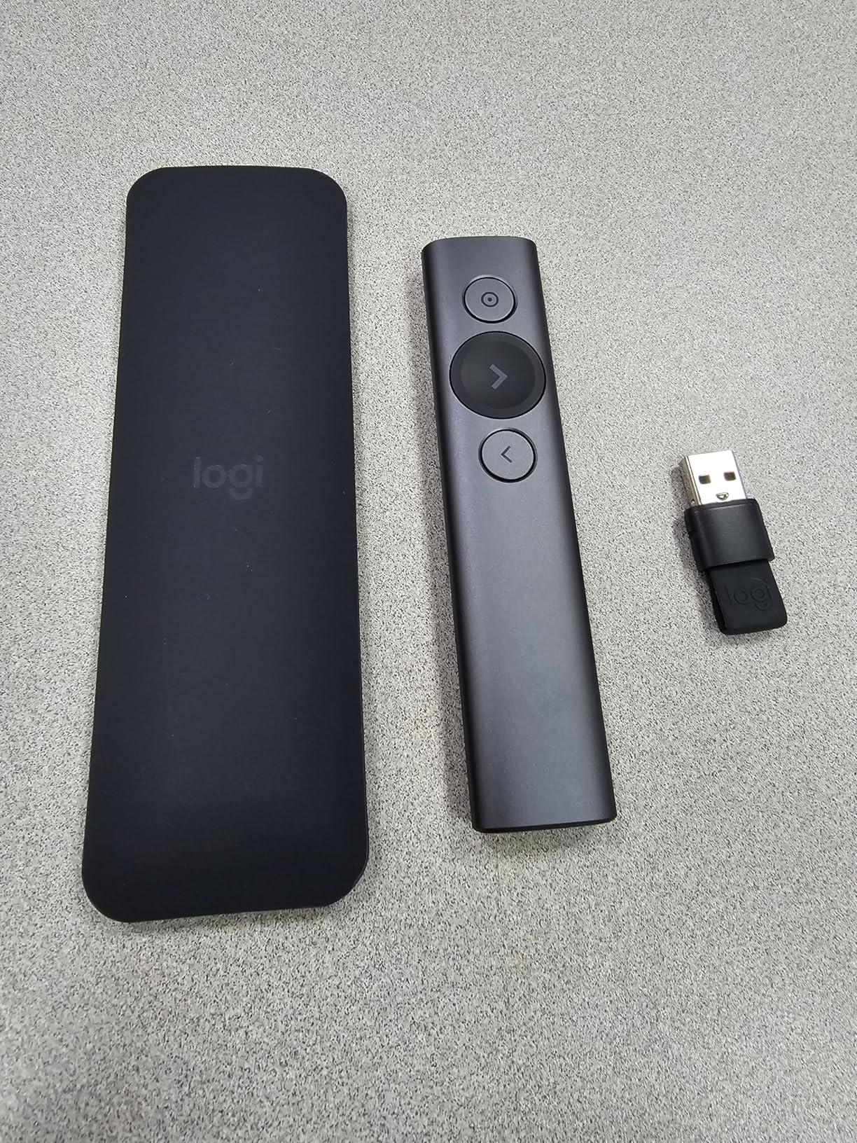 Logitech 910-004863 Spotlight Advanced Presentation Presenter Remote ...