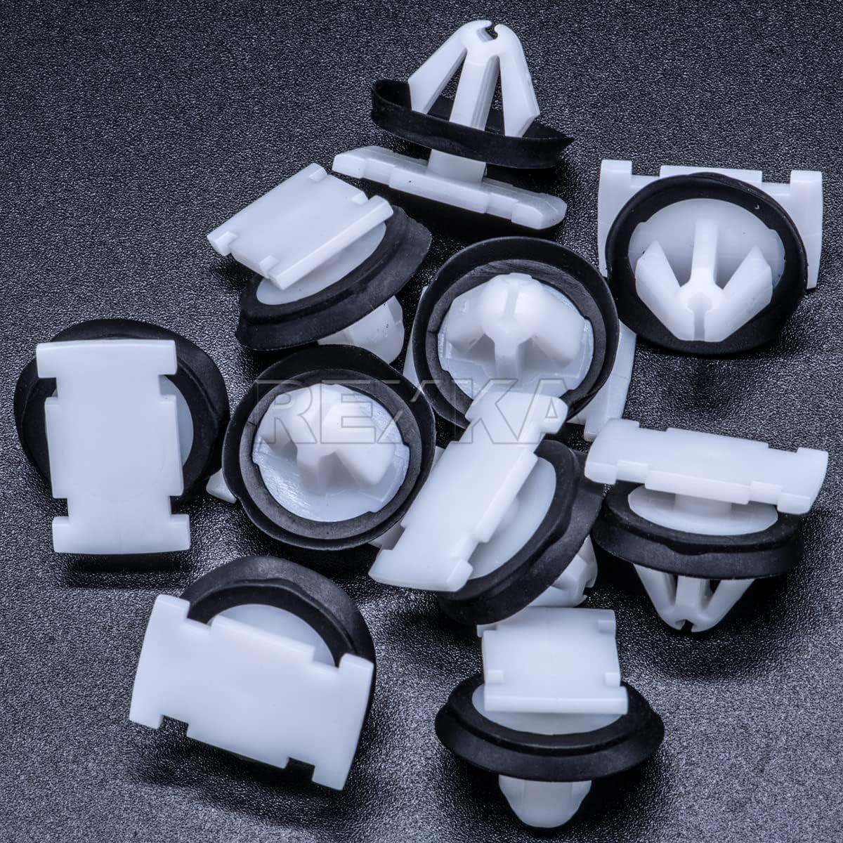 Amazon.com: AMZ Clips And Fasteners 10 Rocker Moulding Clips with ...