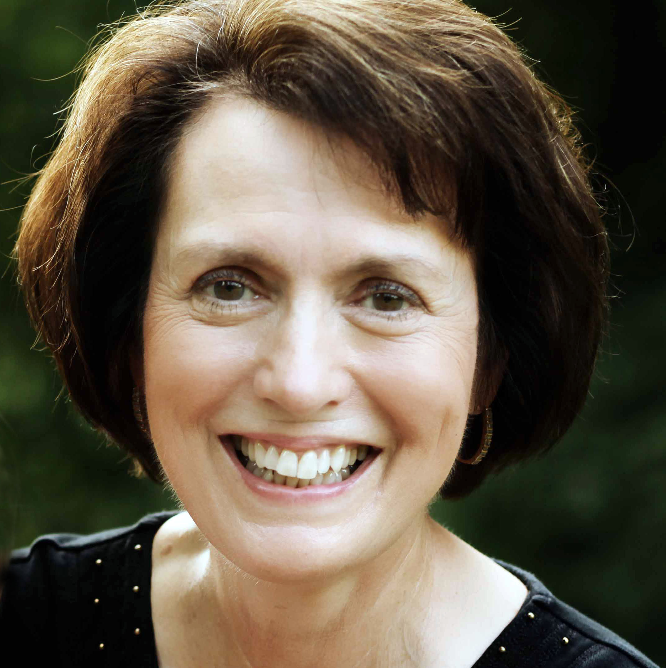 Amazon.com: Joy Trauth: books, biography, latest update