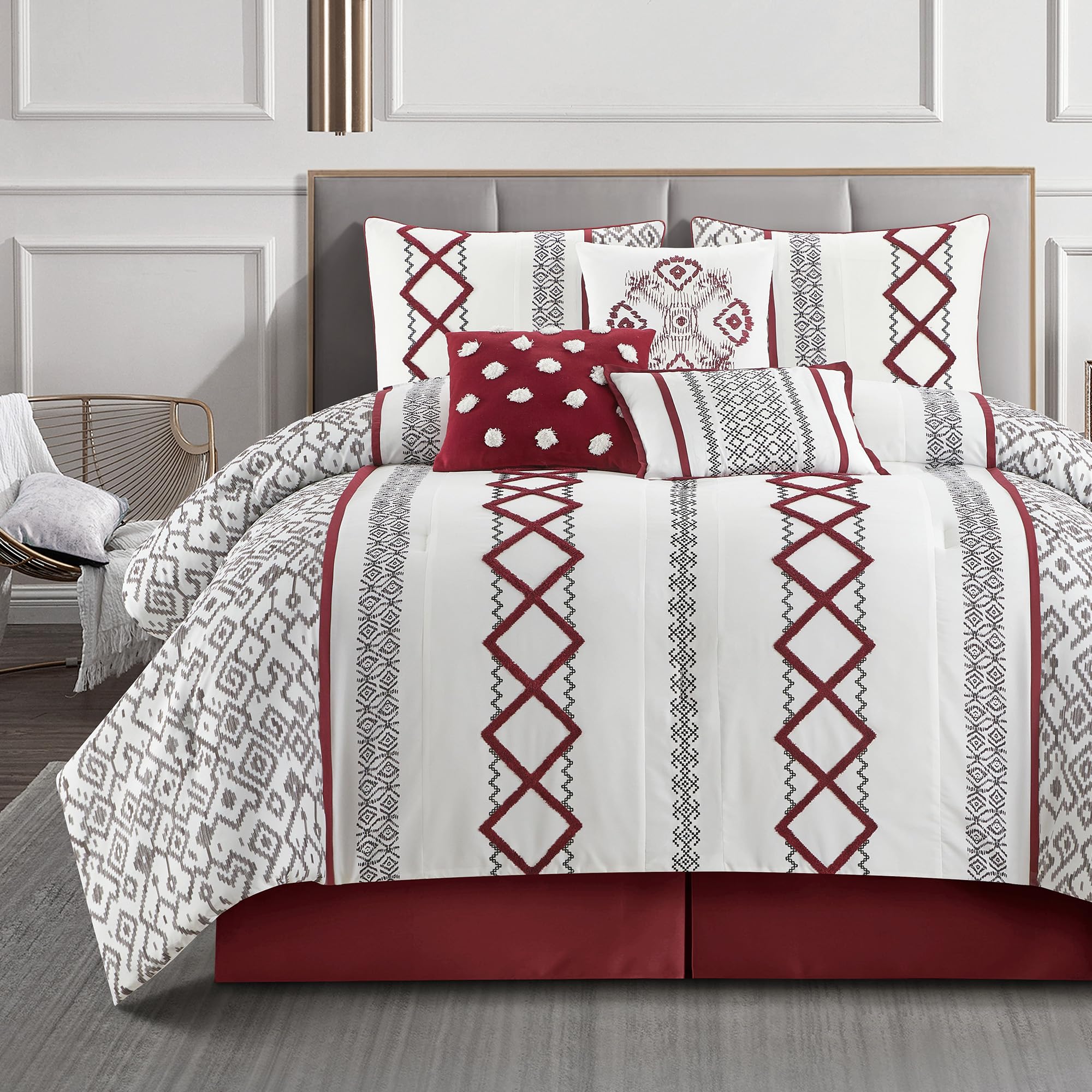Amazon.com: LANCO MODERN LIFESTYLE White Red Queen Comforter Set, 7 ...