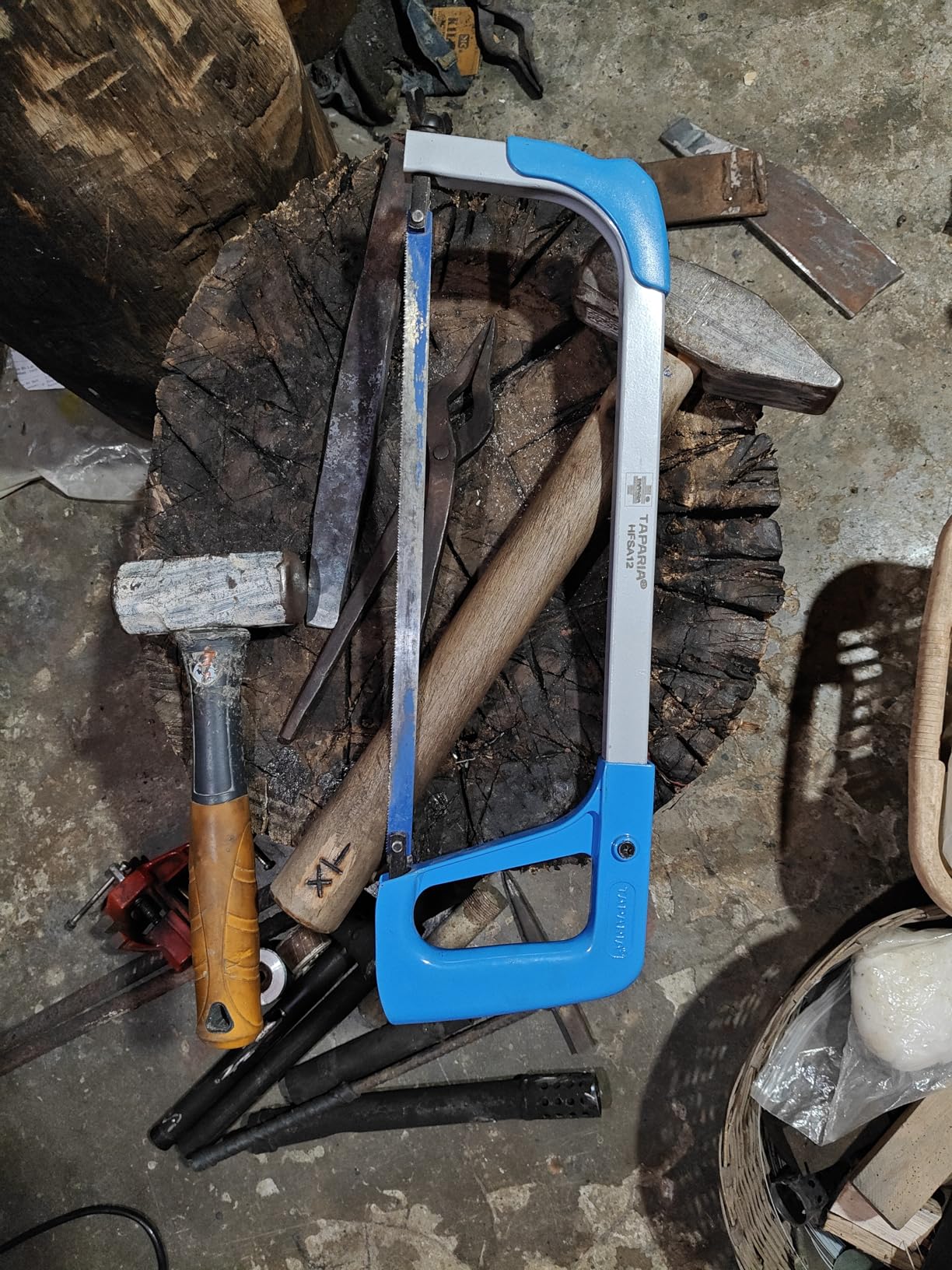 TAPARIA HFSA12 - Heavy Duty 12" Inch Aluminium Handle Hacksaw Frame ...