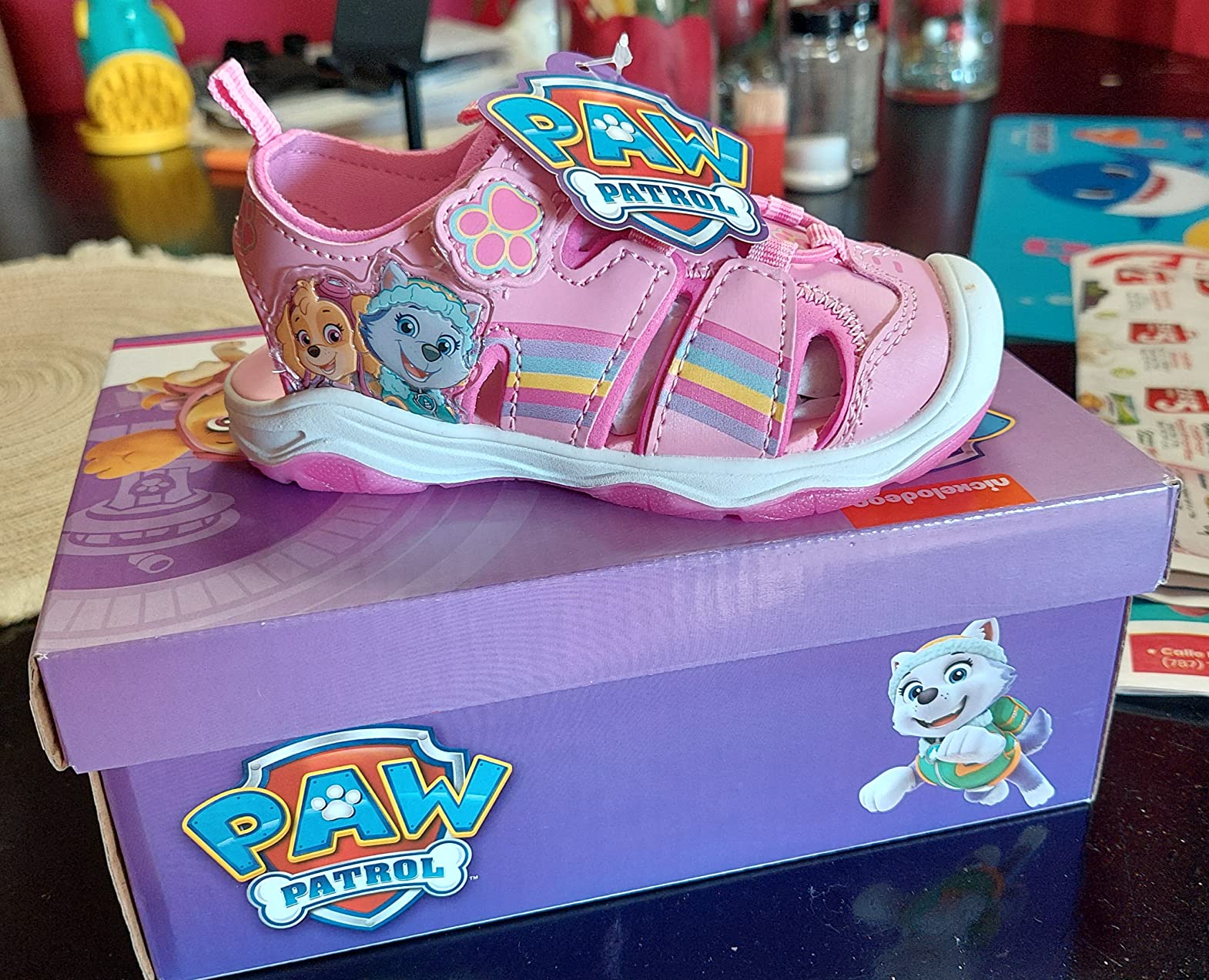 Amazon.com | Nickelodeon Girls Paw Patrol Light Up Shoes- Summer ...