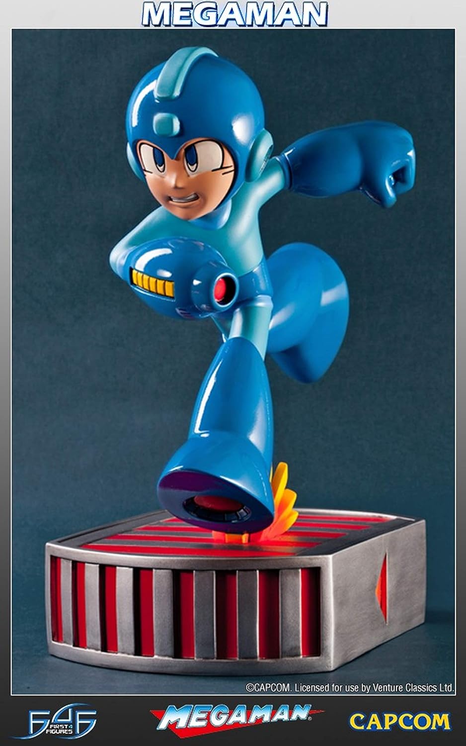 Amazon.com: Mega Man Running Mega Man 13-inch Statue Limited Edition of ...