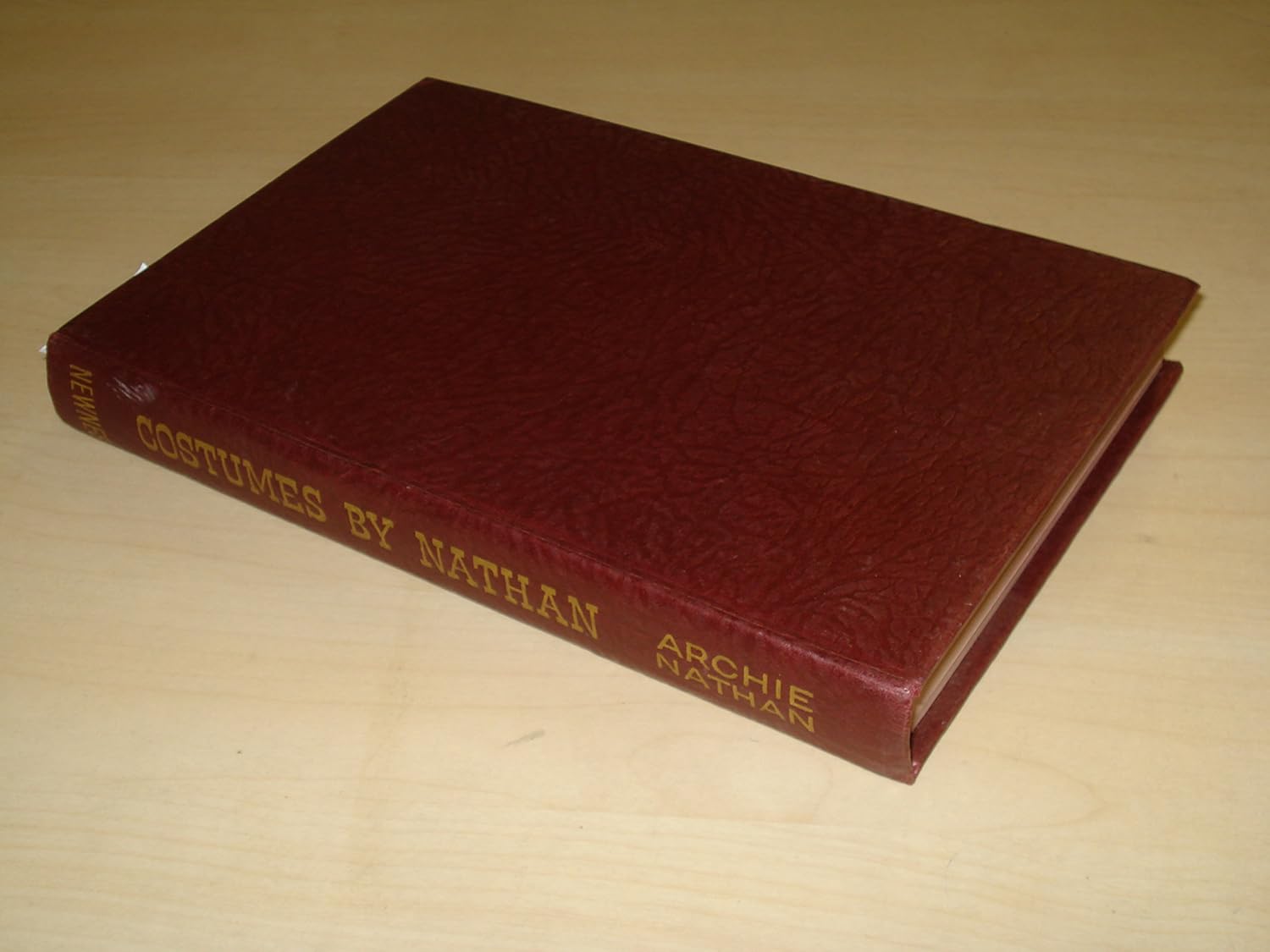 Costumes by Nathan: Archie Nathan: Amazon.com: Books