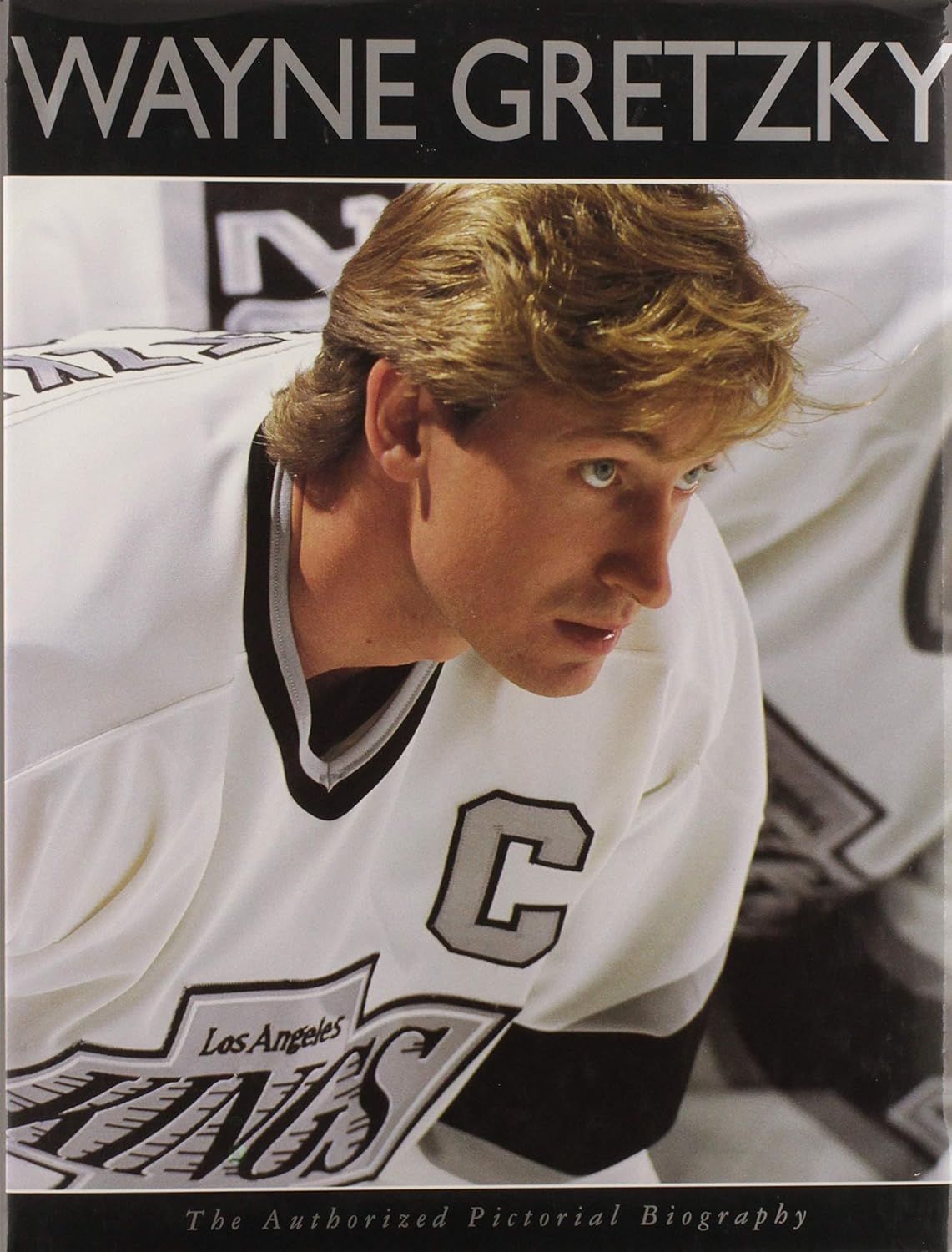 Amazon.com: Wayne Gretzky: The Authorized Pictoral Biography ...