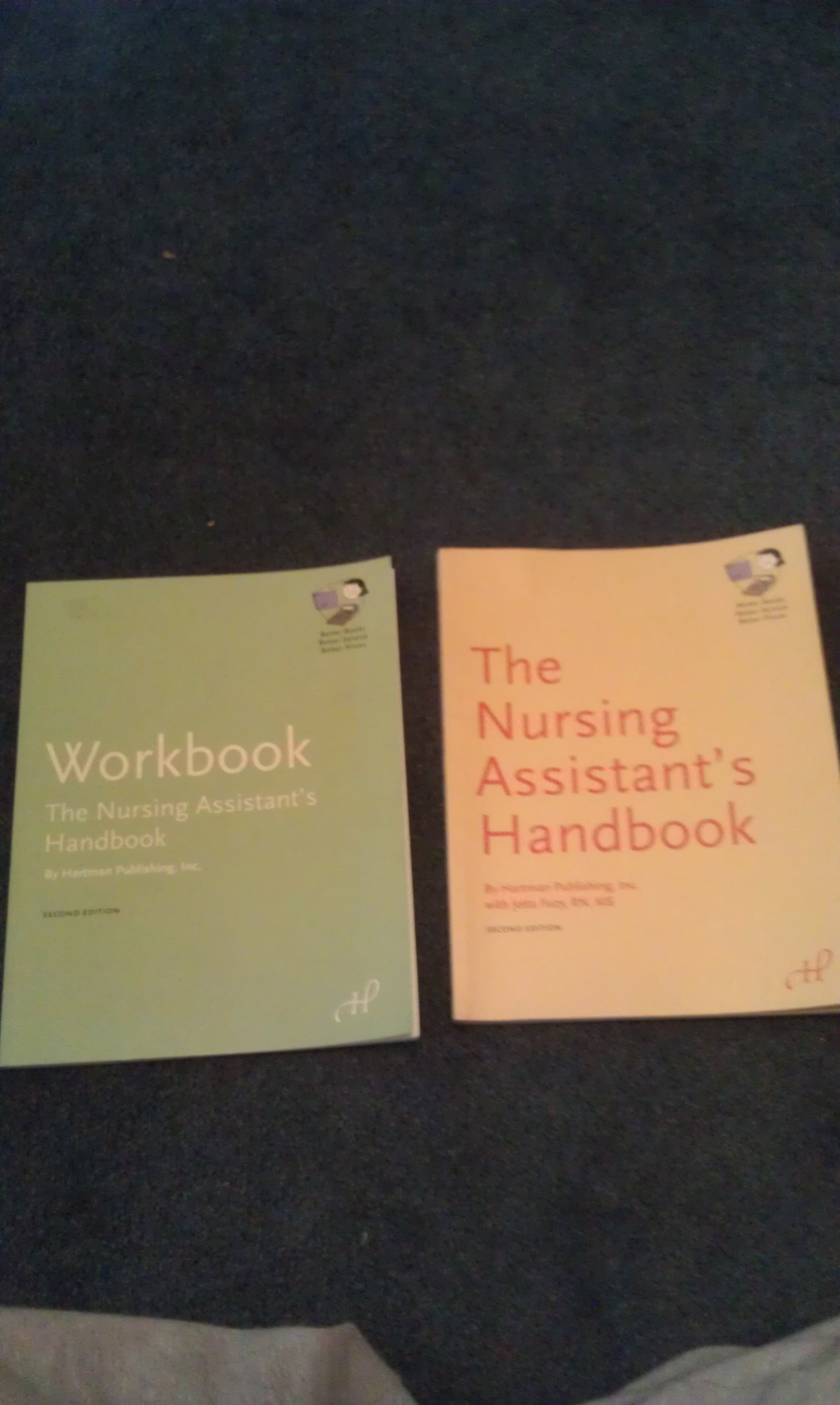 The Nursing Assistant's Handbook: 9781888343915: Medicine & Health ...