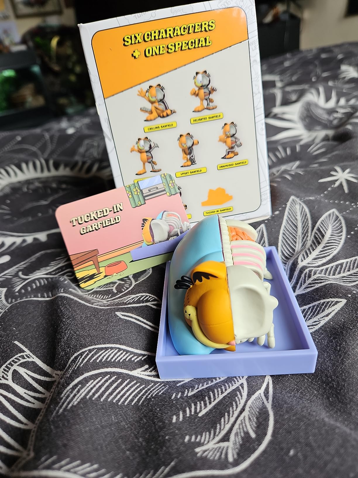 Mighty Jaxx Freeny's Hidden Dissectibles - Garfield | Funboxx Blind Box ...