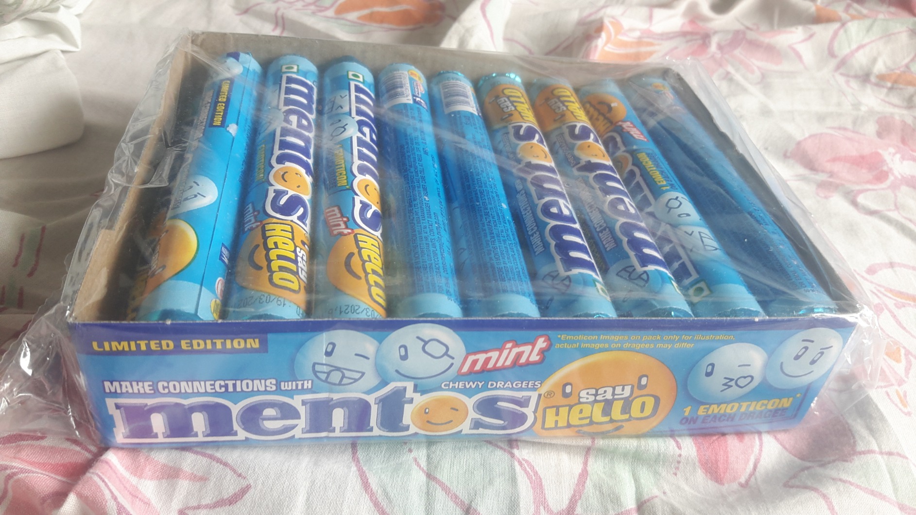 Mentos, Mint Flavour, Chewy Candy Jar, 540 Gm, 200 Pc : Amazon.in ...