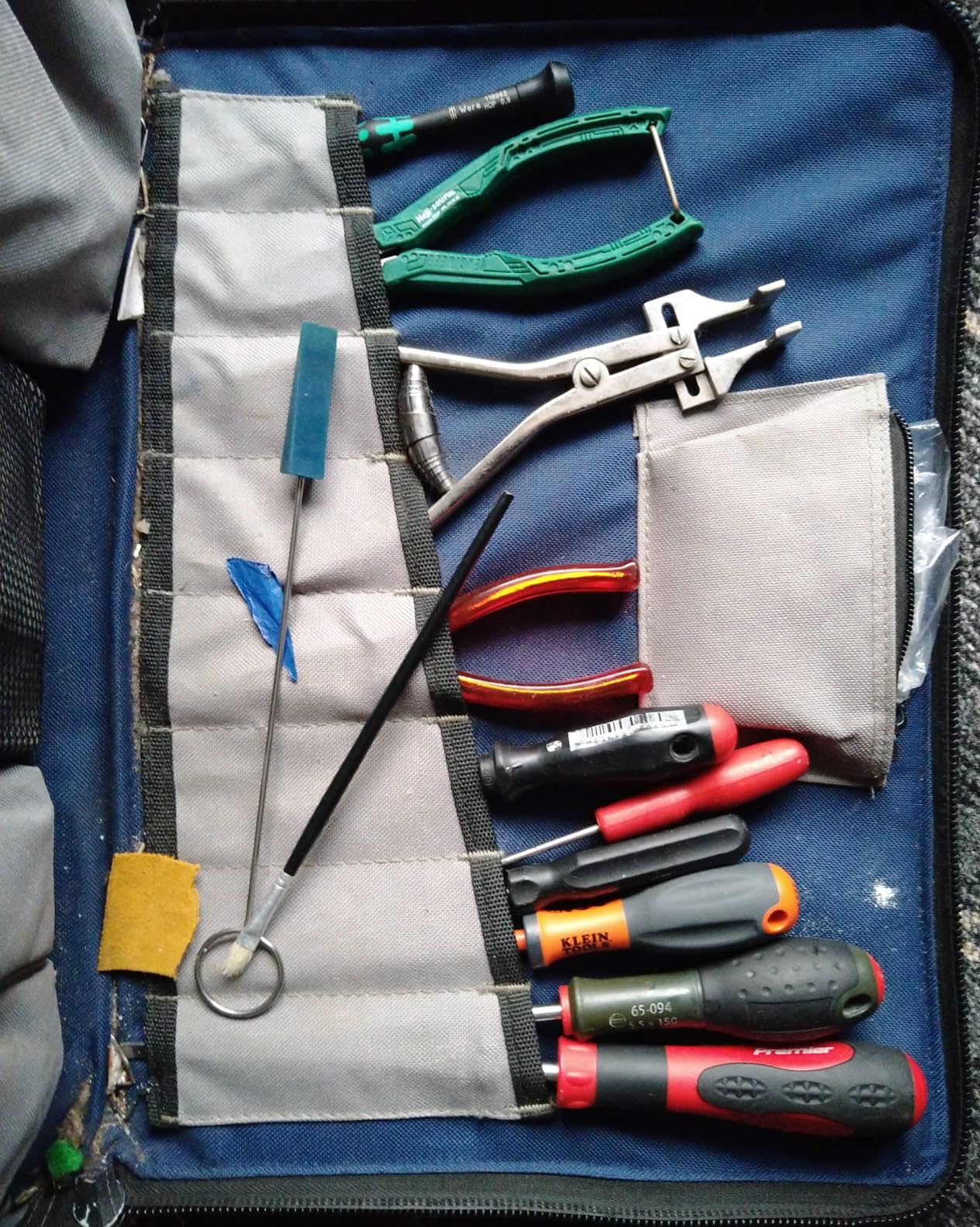 Eclipse Professional Tools Professional Electricians'/ Technician Tool ...