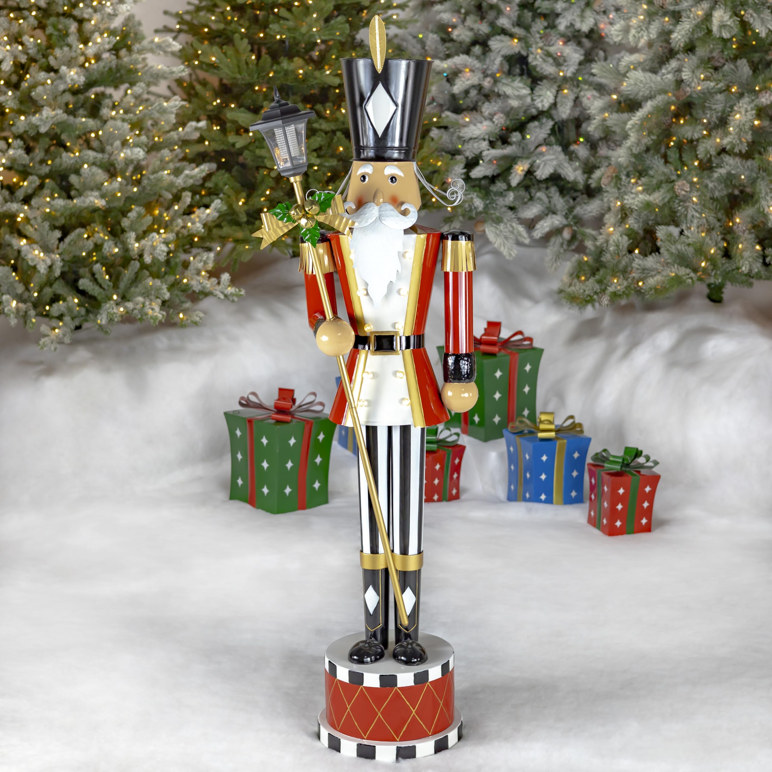 Amazon.com: Zaer Ltd. 5.4 FT Tall Iron Fancy Christmas Nutcracker with ...