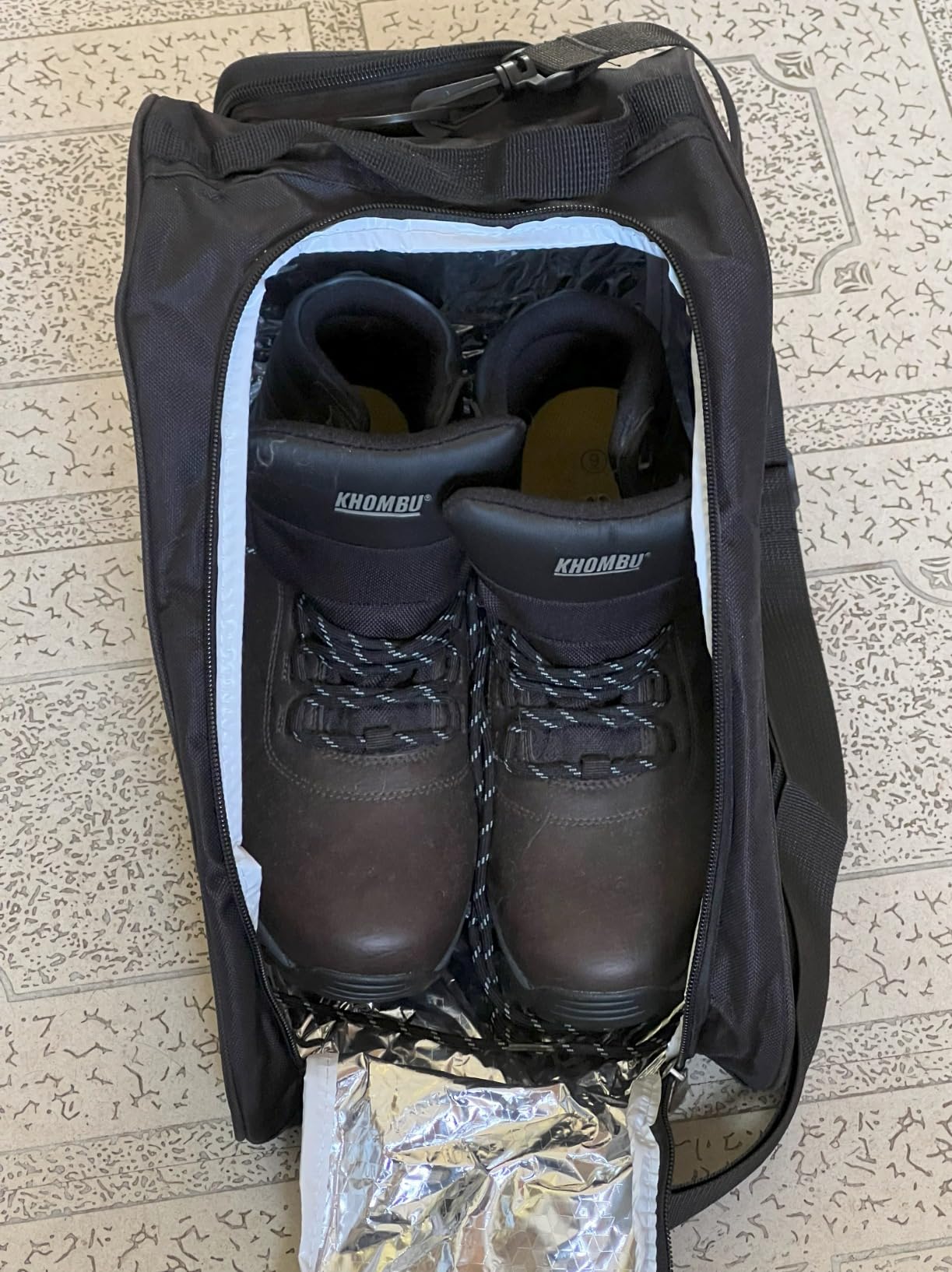 Premium Walking Boot Bag, Waterproof Hiking Boot Shoe Bag Ideal for ...