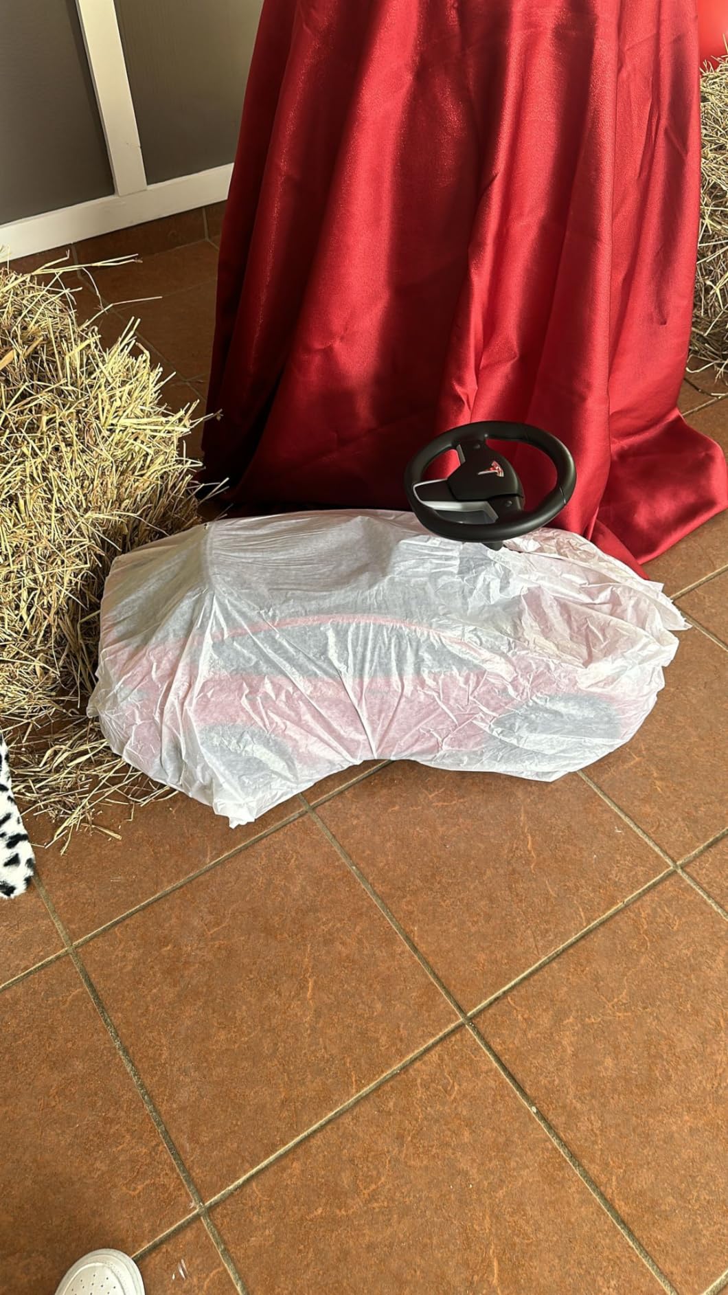 Amazon.com: Radio Flyer My First Tesla Model Y Kids Ride On Toy ...