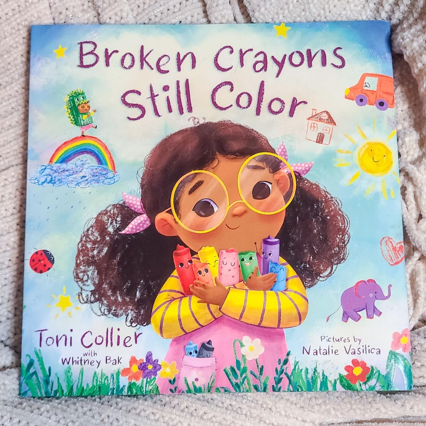 Amazon.com: Broken Crayons Still Color: 9781400242900: Collier, Toni ...