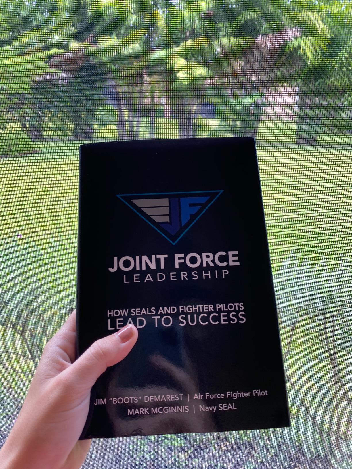 Amazon.com: Joint Force Leadership: How SEALs and Fighter Pilots Lead ...