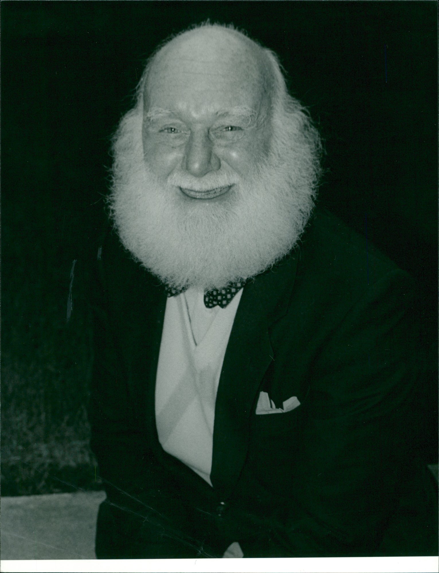 Buster Merryfield's Instagram, Twitter & Facebook on IDCrawl