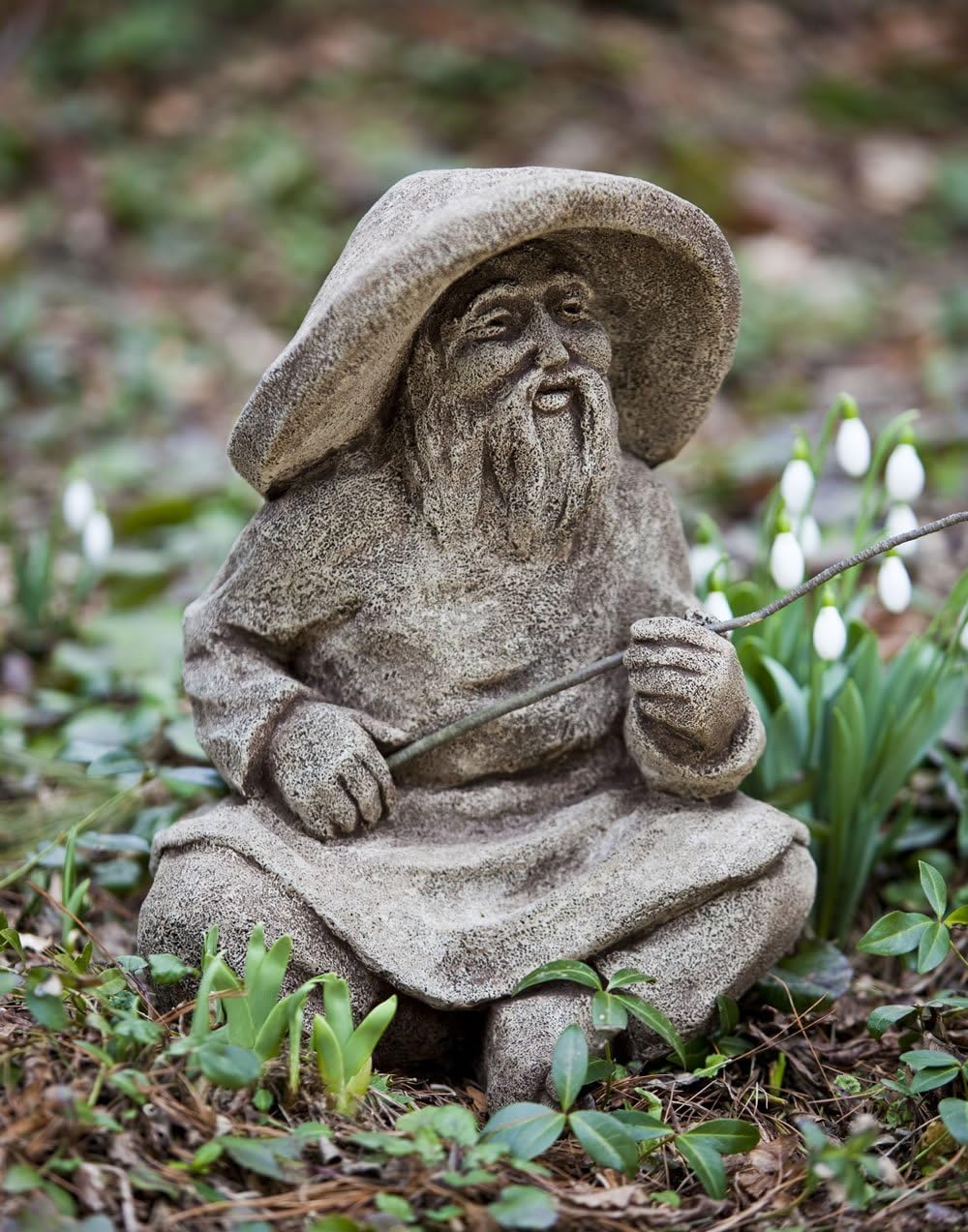 Amazon.com : Ryoushi Statue Color: Brownstone : Outdoor Statues : Patio ...