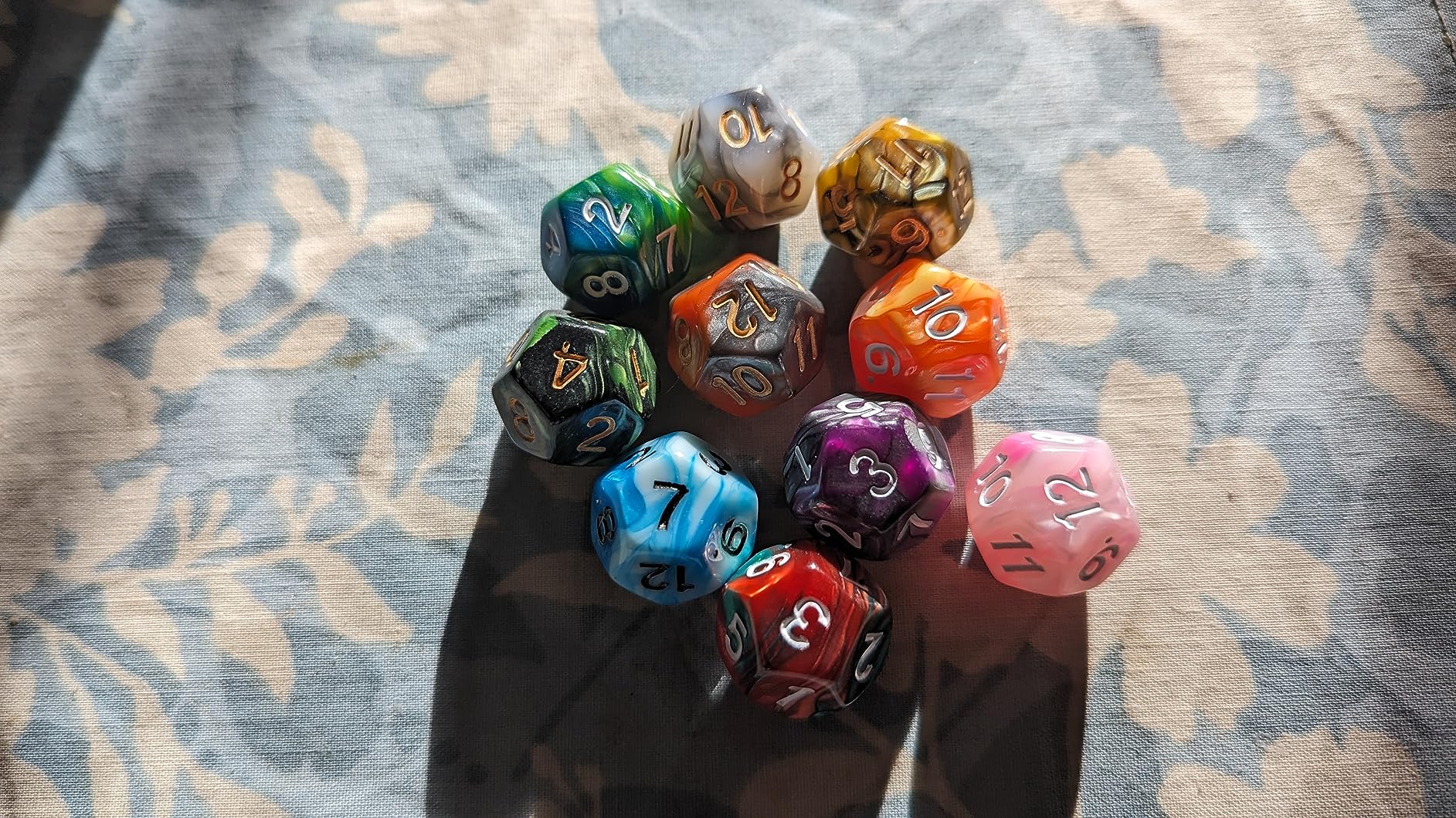 Amazon.com: SmartDealsPro 10-Pack D4 D6 D8 D10 D12 Multi Colored ...