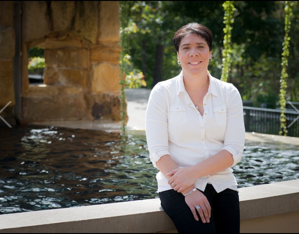 Amazon.com: Tezlyn Reardon: books, biography, latest update