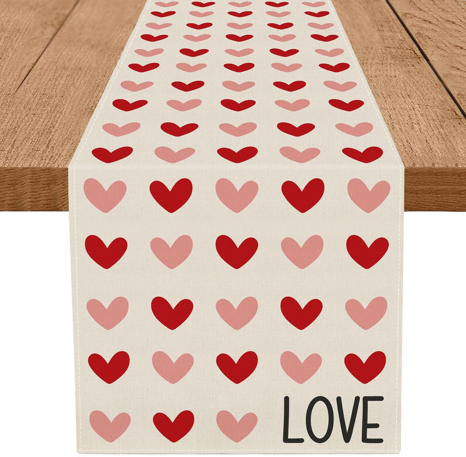 Amazon.com: GPGHE Valentines Day Table Runner Love Hearts I Love You ...
