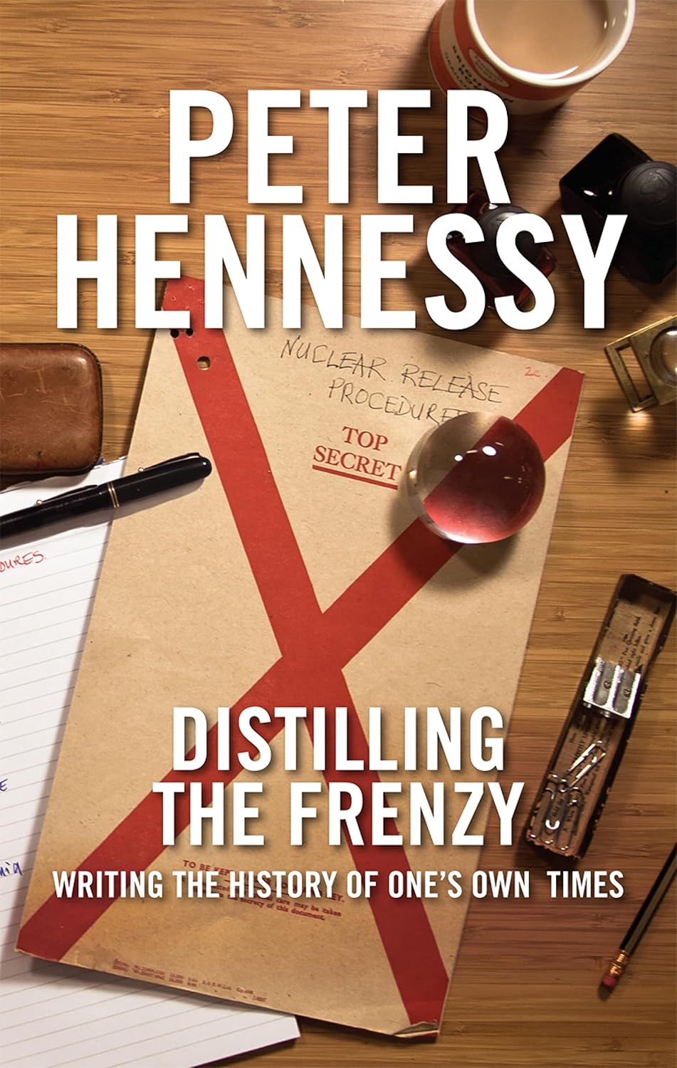 Amazon.com: Distilling the Frenzy: Writing the History of One's Own ...