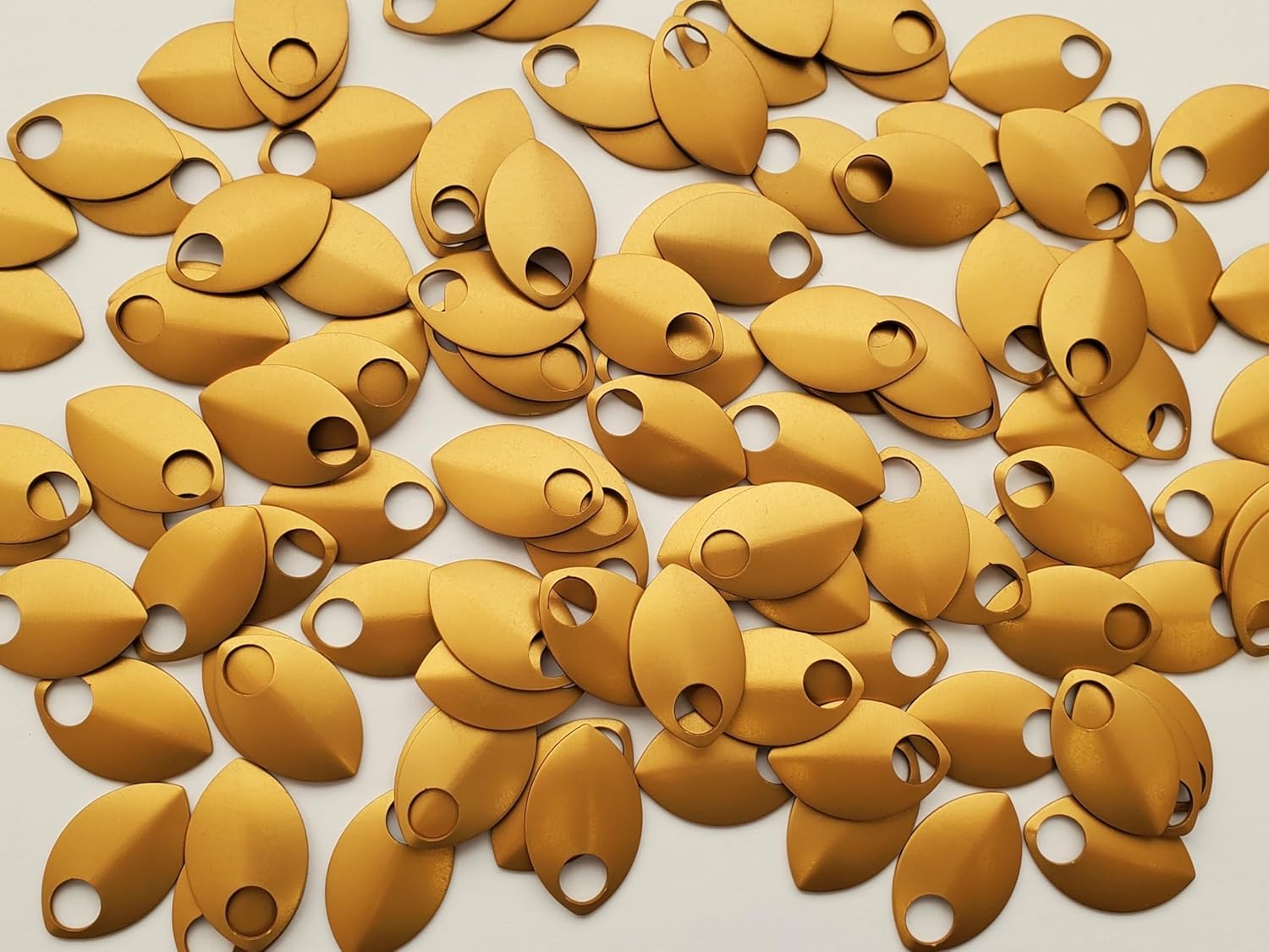 Amazon.com: Chainmail Joe Premium Anodized Aluminum Scales (Medium ...