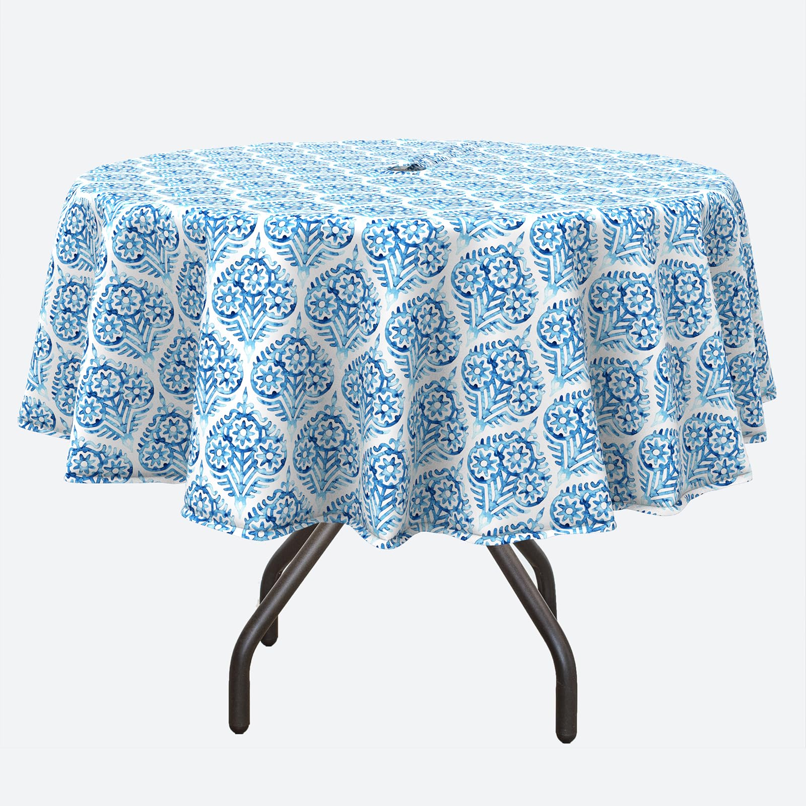 Amazon.com : DYTXIII Round Outdoor Tablecloth with Umbrella Hole and ...