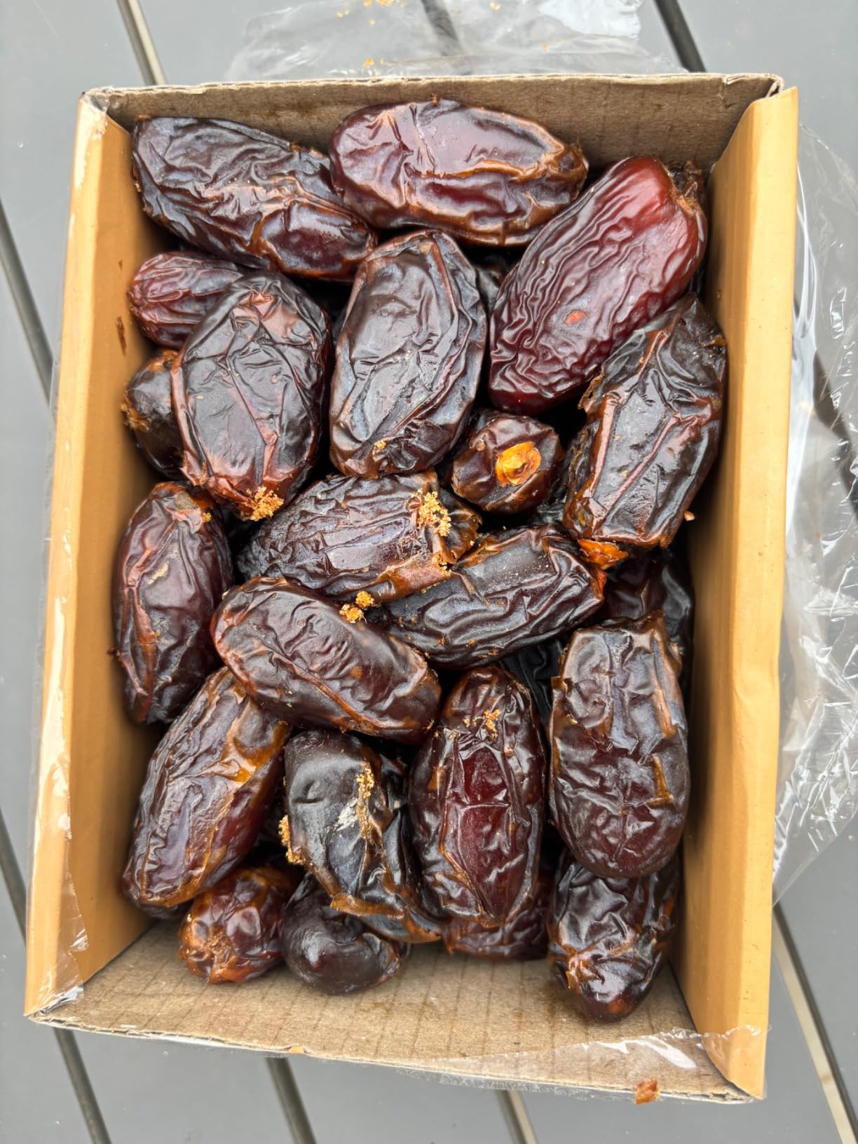 KING SOLOMON DATES Premium Medjool Dates-Super Large Size 1Kg ...