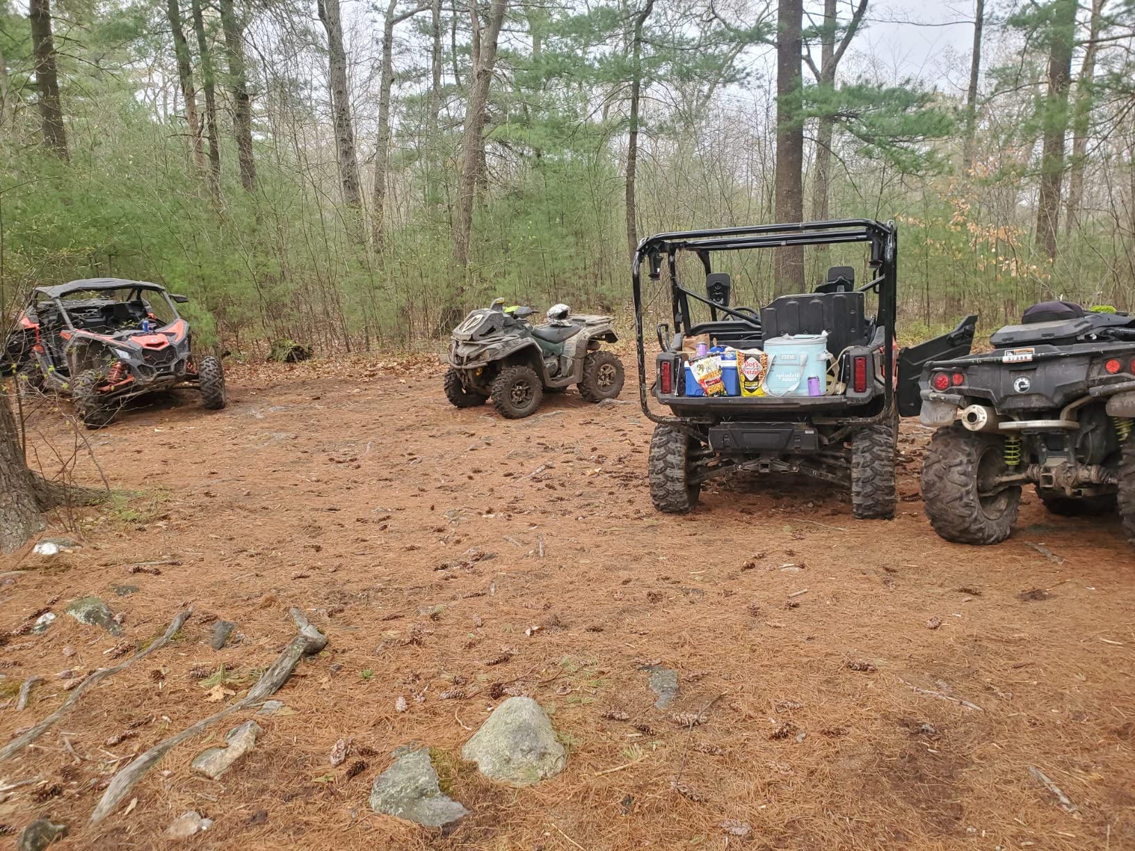 Amazon.com: Can-Am Off-Road 4T 5W-40 Synthetic Blend Oil Change Kit for ...