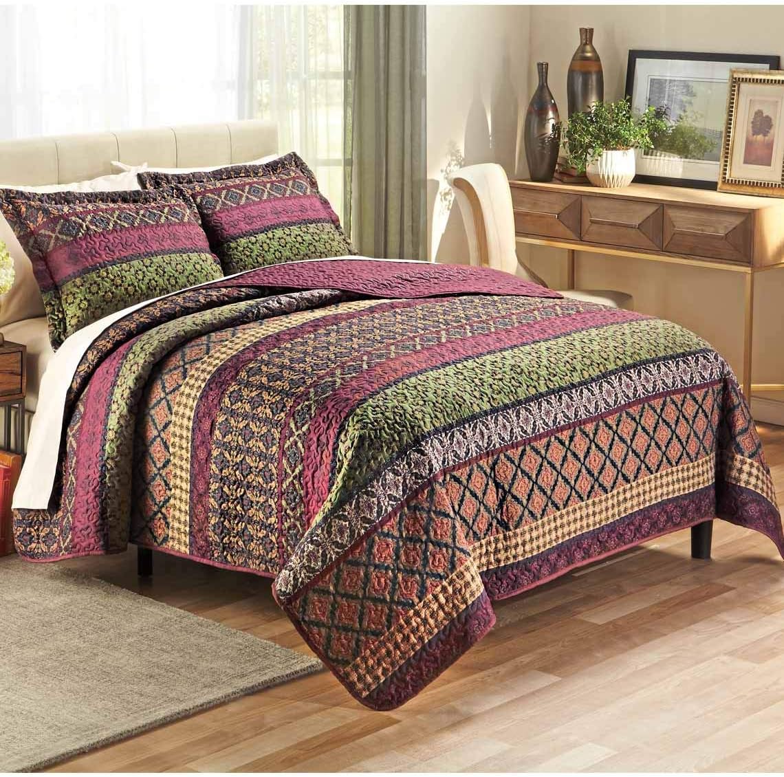 Amazon.com: Carol Wright Gifts Jewel Tone Quilt Set - King, Color ...