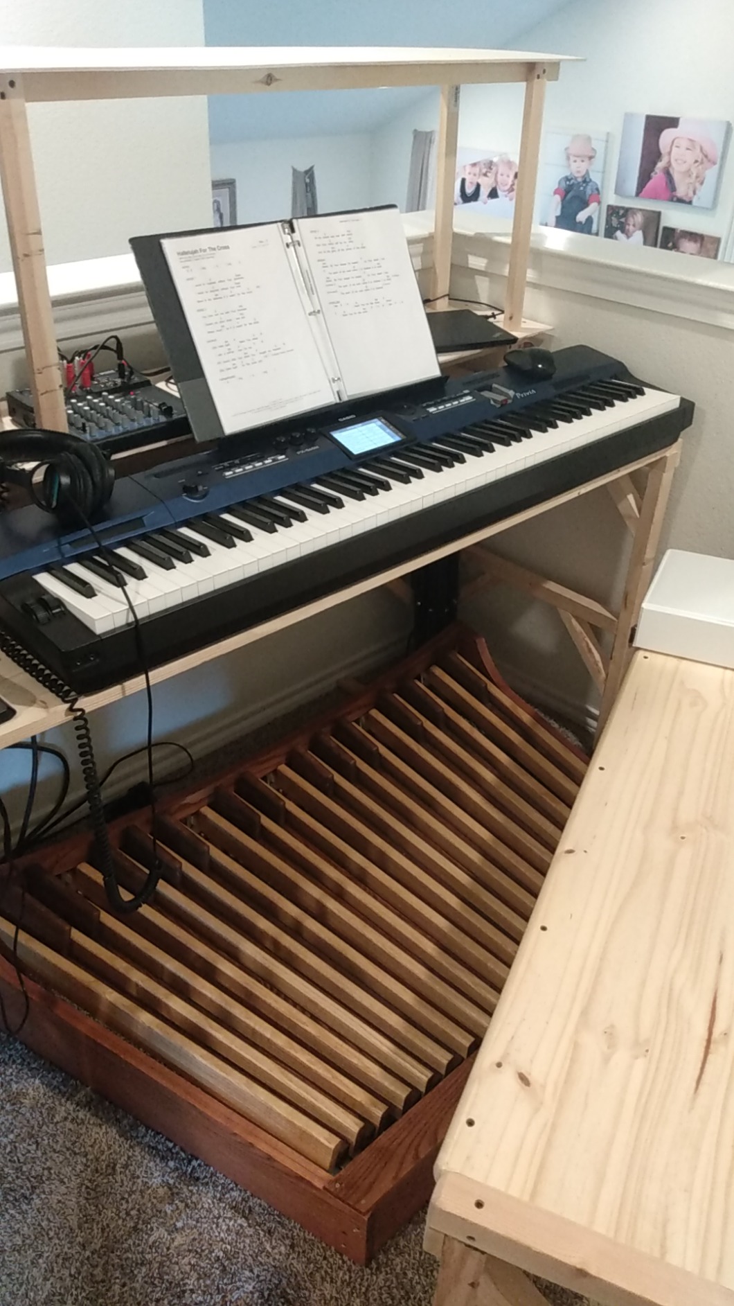 Amazon.com: 12 Step Chromatic Keyboard Foot Controller : Musical ...