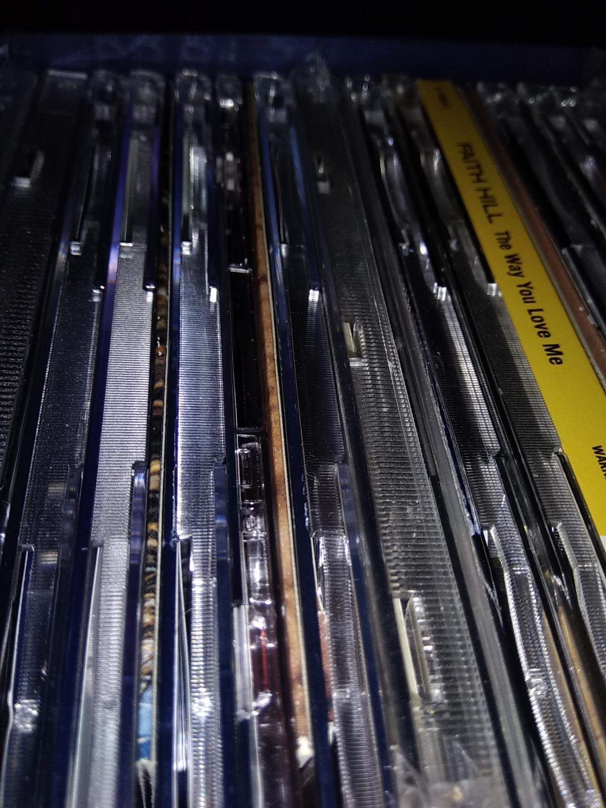 PEARL CD Aufbewahrungsbox: CD-Archiv-Box für 24 Standard- oder 48 Slim ...