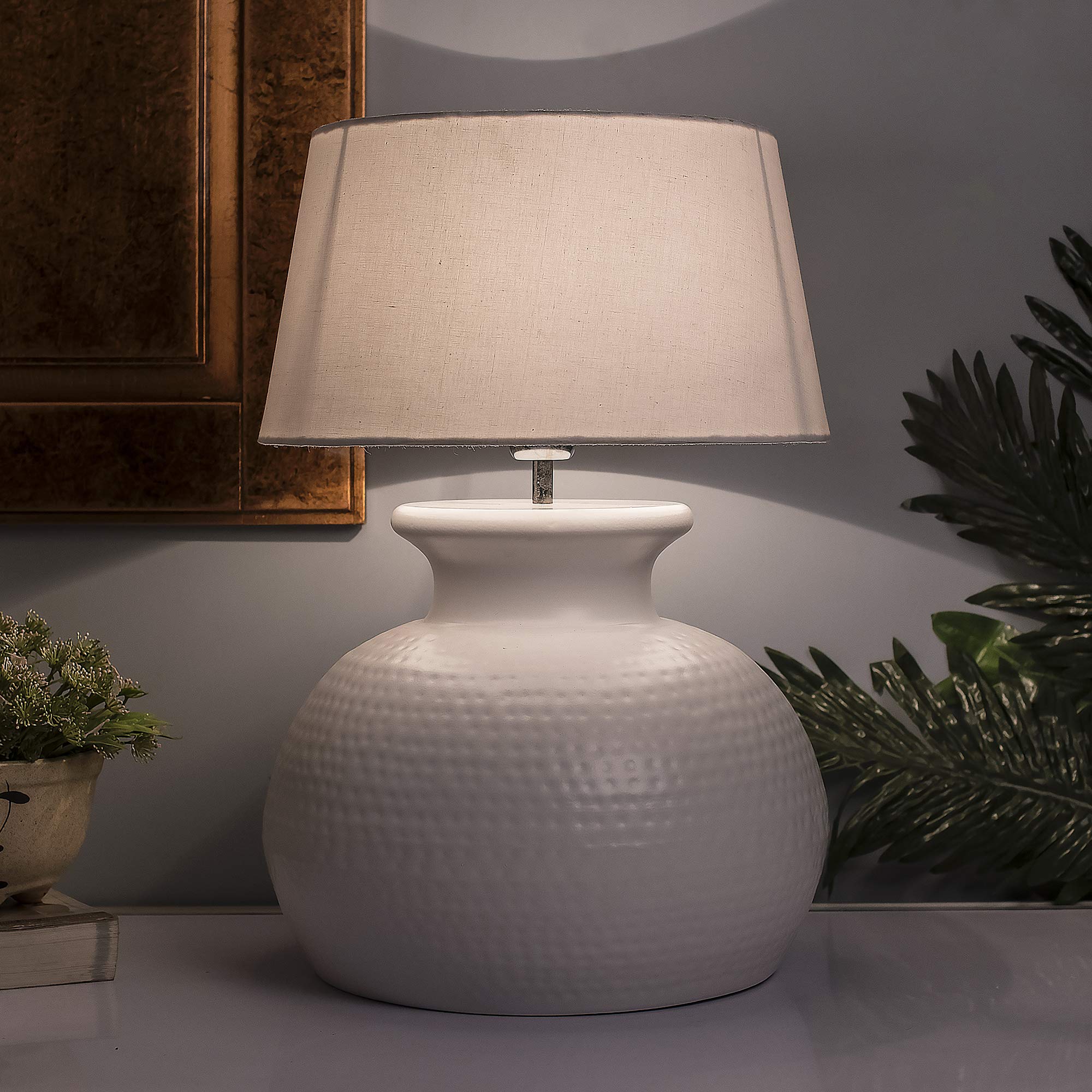 Hammered Ceramic Pot Table Lamp Britalia Gold Ceramic Hammered Globe