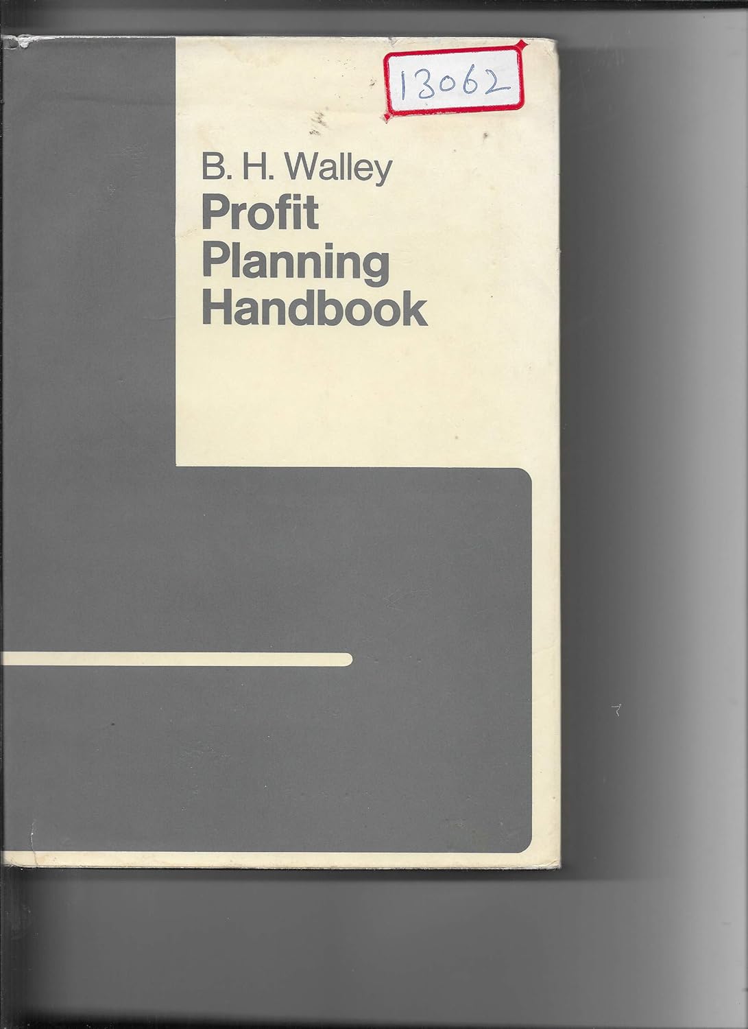 Profit Planning Handbook: Walley, Brian Halford: 9780220663421: Amazon ...