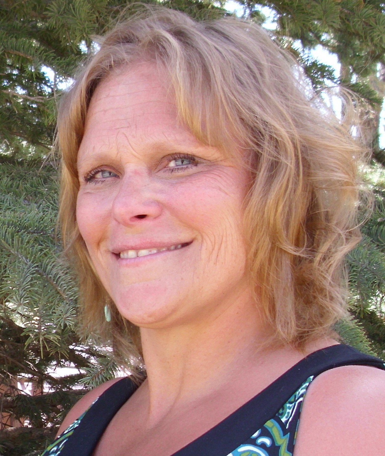 Amazon.com: Annie Coomes Lmt Cst: books, biography, latest update