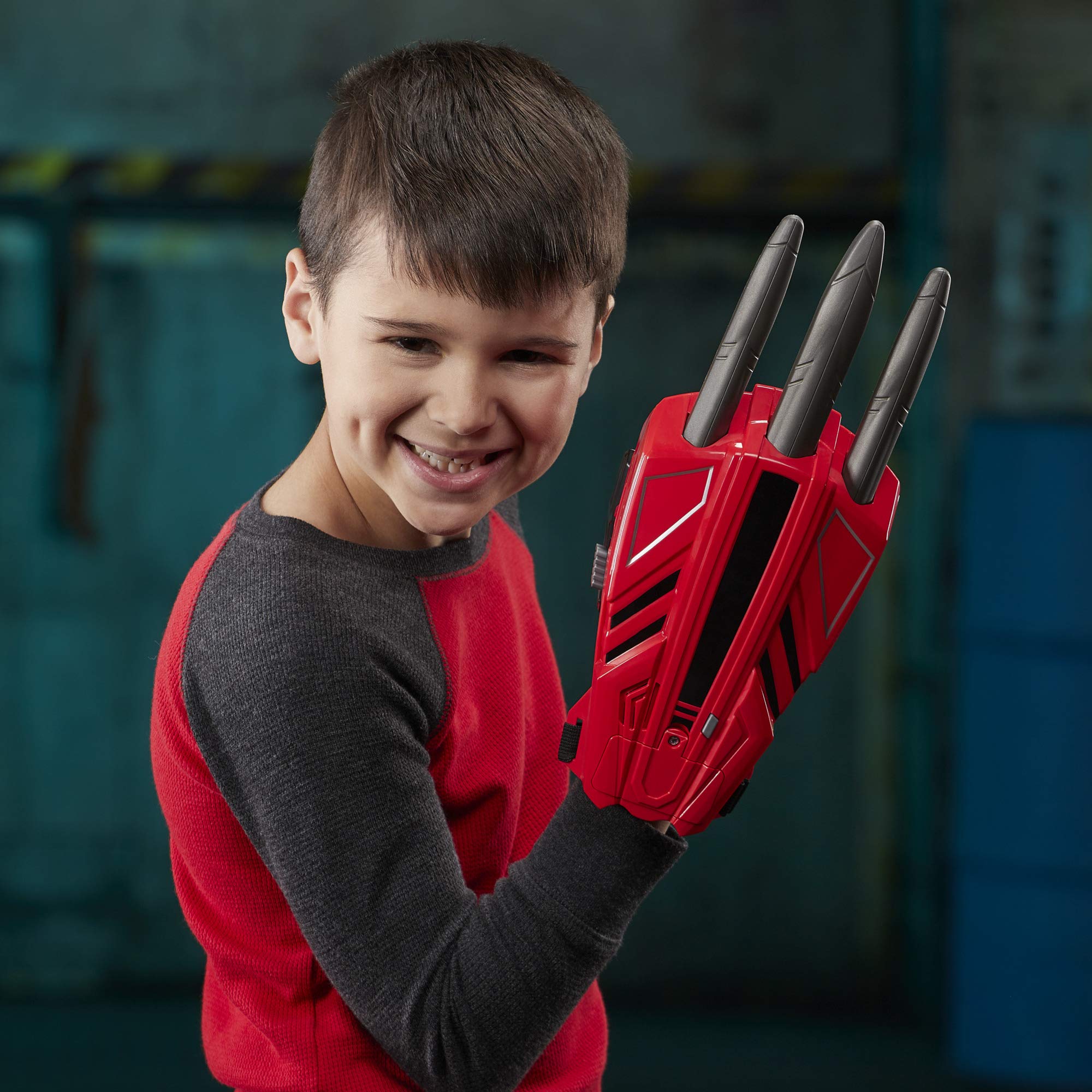 Power Rangers Beast Morphers Electronic Cheetah Claw Power Rangers Red power-rangers-beast-morphers-electronic-cheetah-claw-power-rangers-red