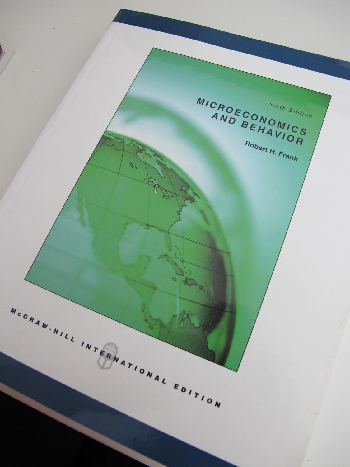 Microeconomics and Behavior: Robert H Frank: 9780071115490: Amazon.com ...