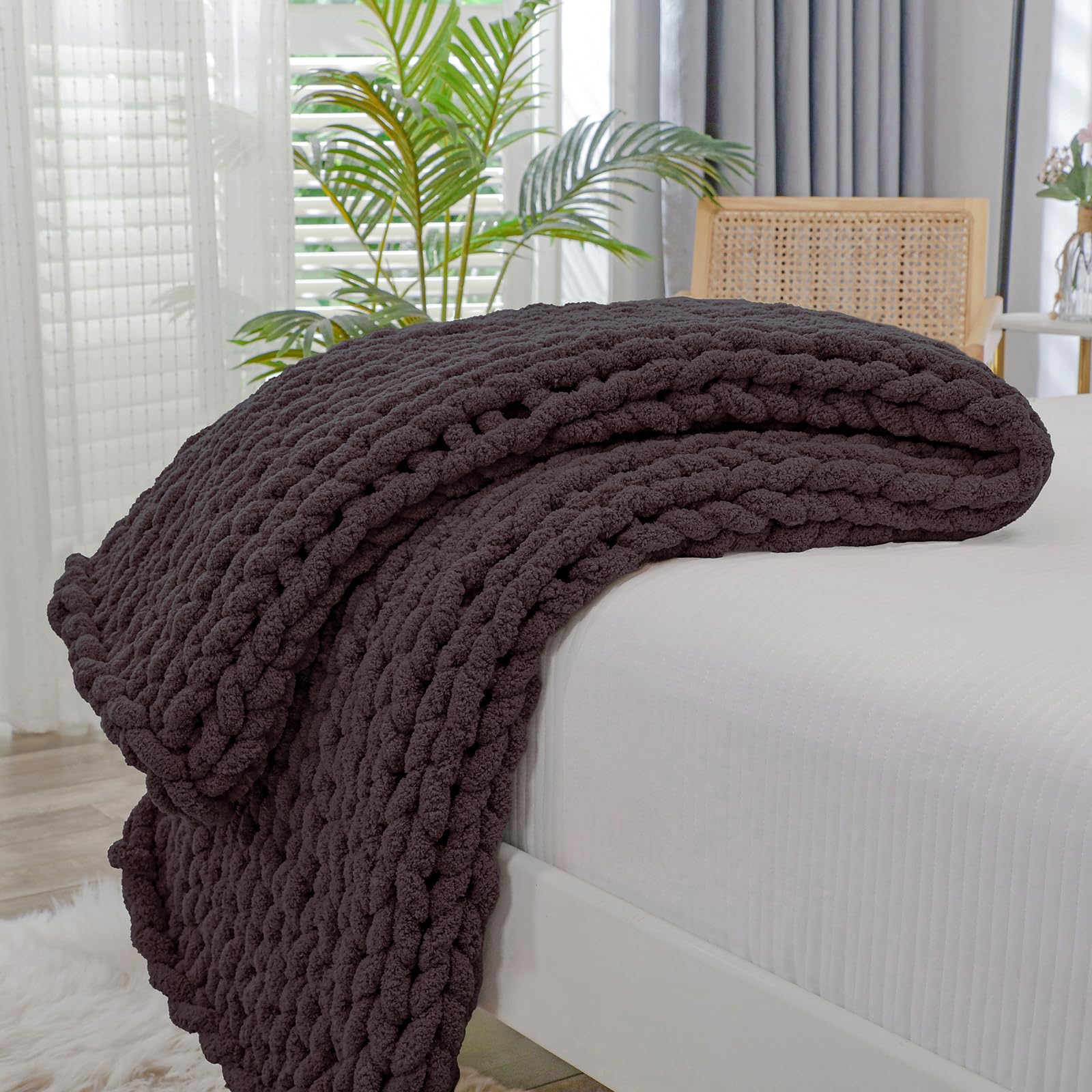 Amazon.com: Bigacogo Chunky Knit Throw Blanket for Couch, 40x60 inches ...