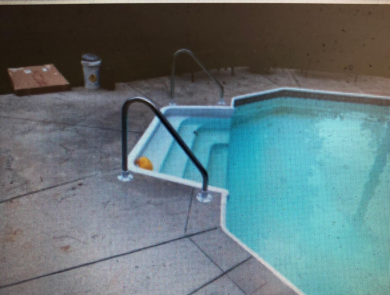 Amazon.com : S.R.Smith 50-903 Deck Mounted Stair Rail for Pools ...