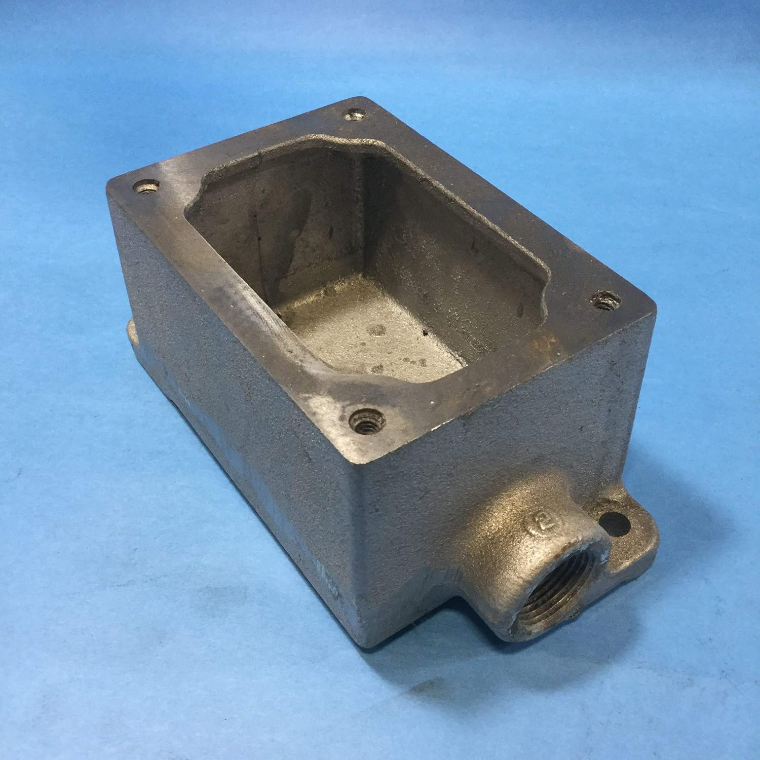 Crouse-Hinds EDS271 1/2-Inch Single Gang Feraloy Device Box ...