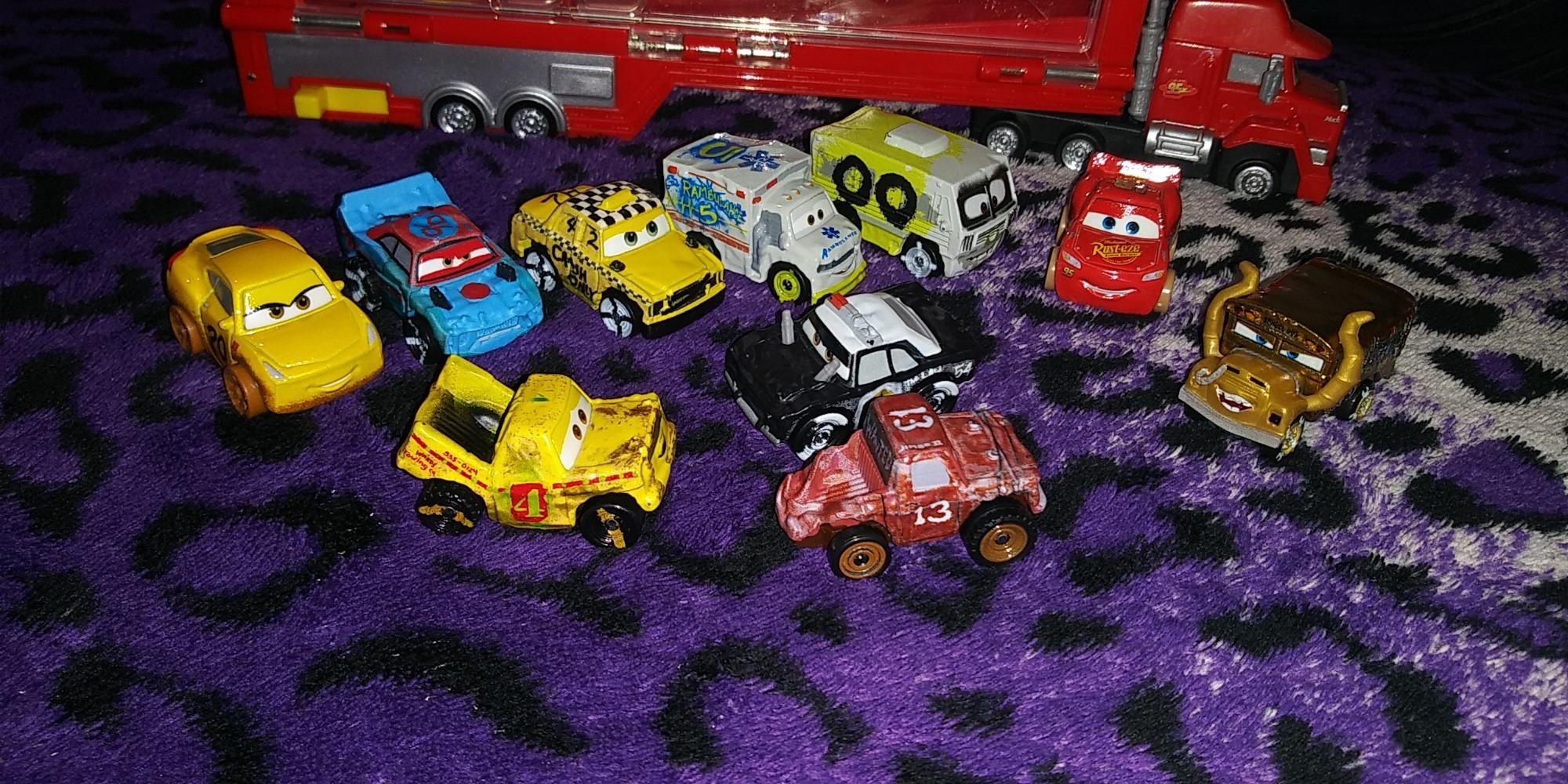 Amazon.com: Disney Pixar Cars Mini Racers Derby Racers Series 10-Pack ...