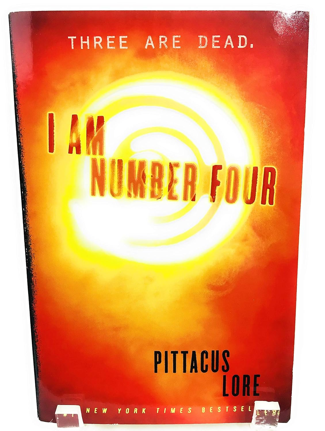 I Am Number Four : Lore, Pittacus: Amazon.com.mx: Libros