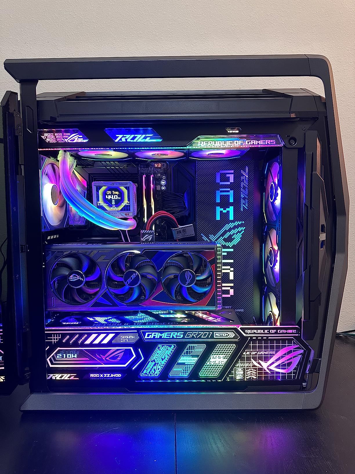 $13/mo - Finance ASUS ROG Hyperion GR701 EATX Full-Tower Computer case ...