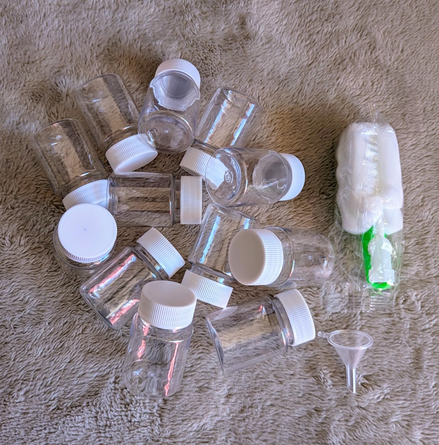 Partideal 12 Pcs 2oz/60ml Plastic Juice Bottles,Reusable Small Clear ...