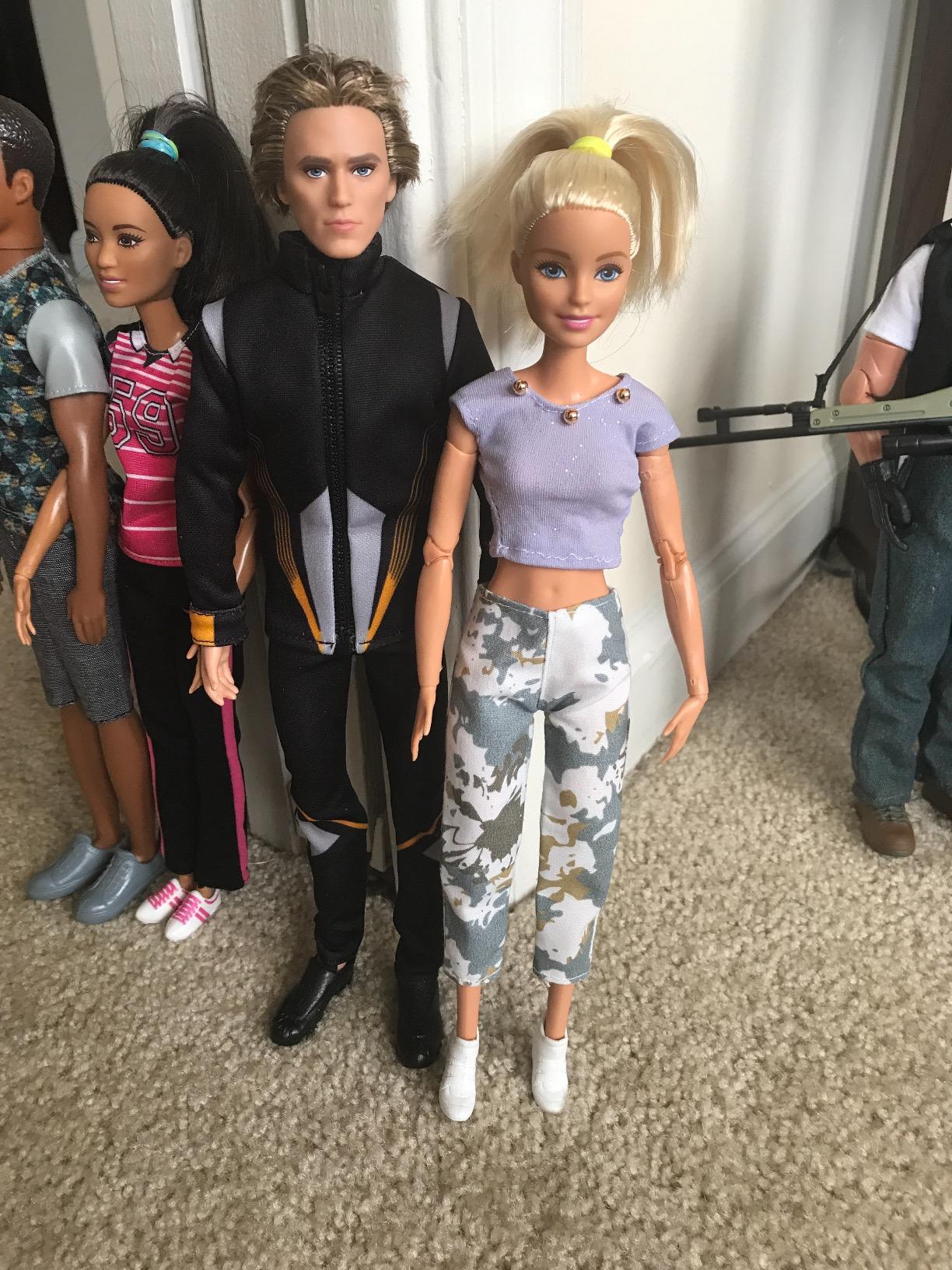 Amazon.com: Barbie Collector The Hunger Games: Catching Fire Finnick ...