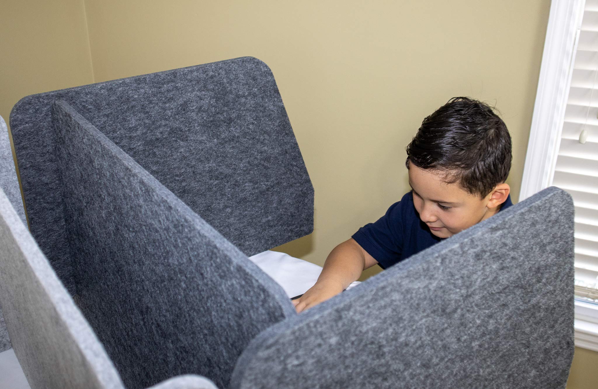 Acoustic Partition - Reduce Noise and Visual Distractions - Sound ...