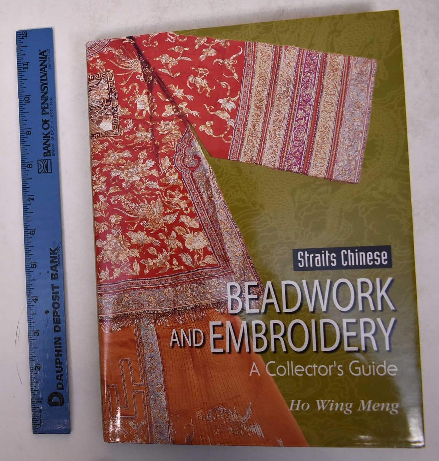 Straits Chinese Beadwork and Embroidery: A Collector's Guide : Amazon ...