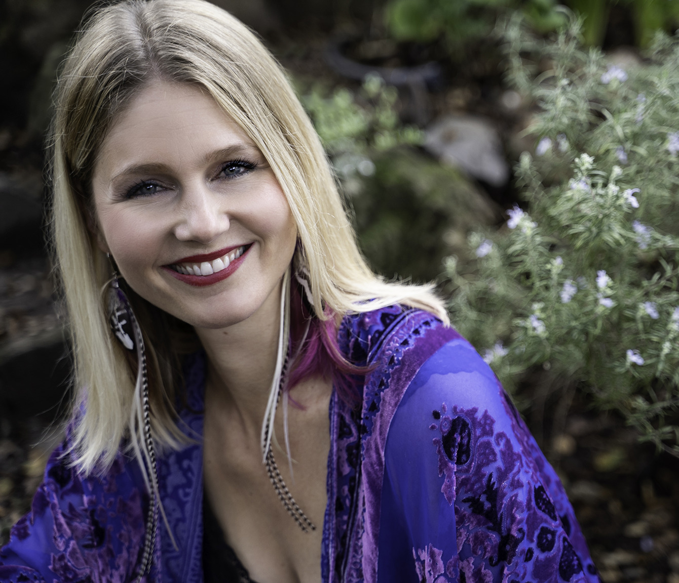 Amazon.com: Isabelle Bridges-Boesch: books, biography, latest update