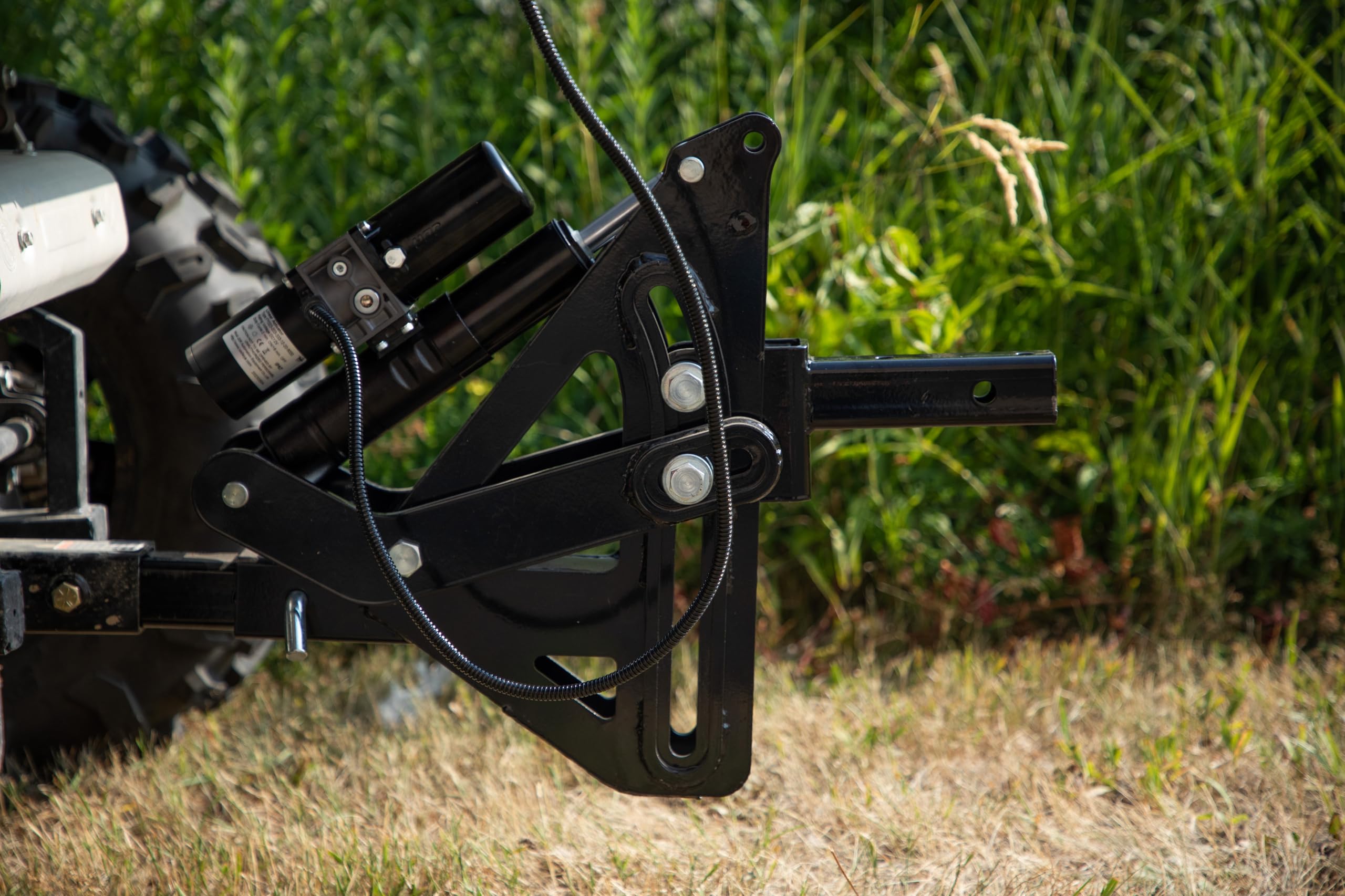 Snapklik.com : IMPACT IMPLEMENTS Patented Hydraulic Implement Lift For ...