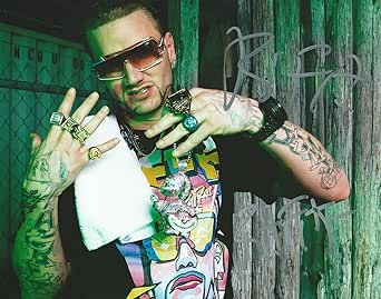 Amazon.com: Riff Raff rapper reprint signed autographed photo #2 Neon ...